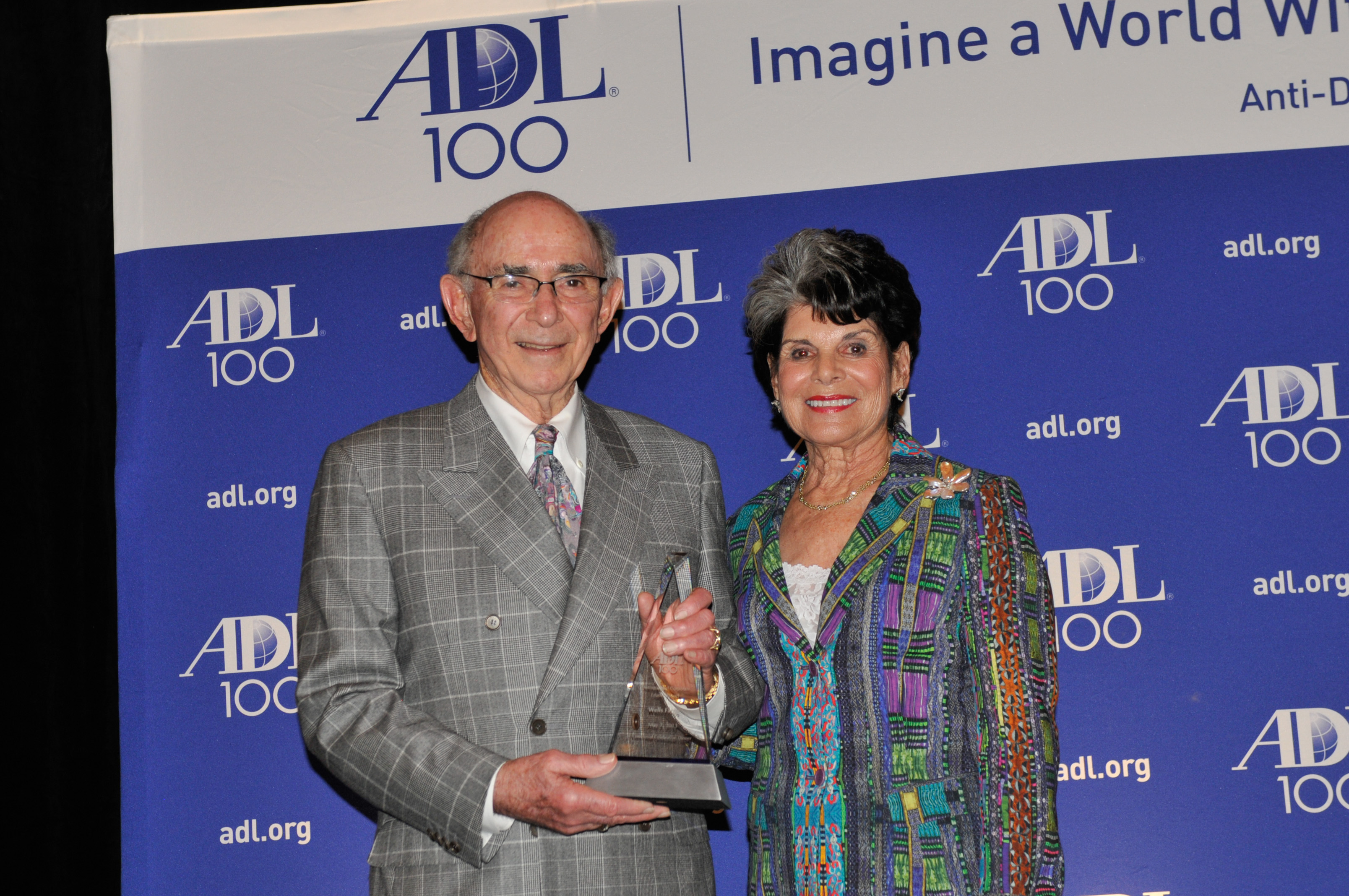 Distinguished Community Service Award recipients Jordon and Essie Perlmutter