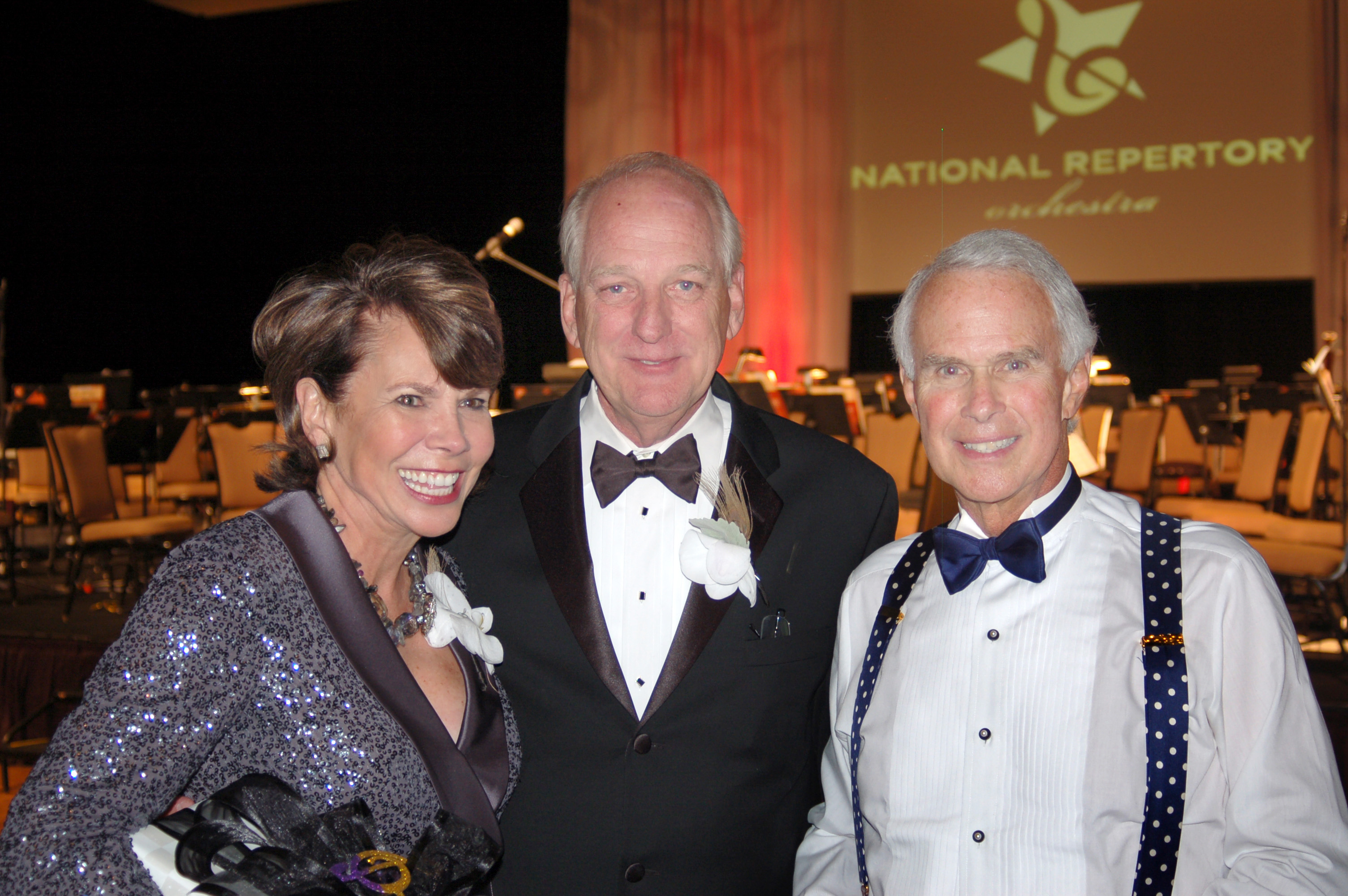 Rita Bergman, Douglas Adams and Emcee Greg Dobbs