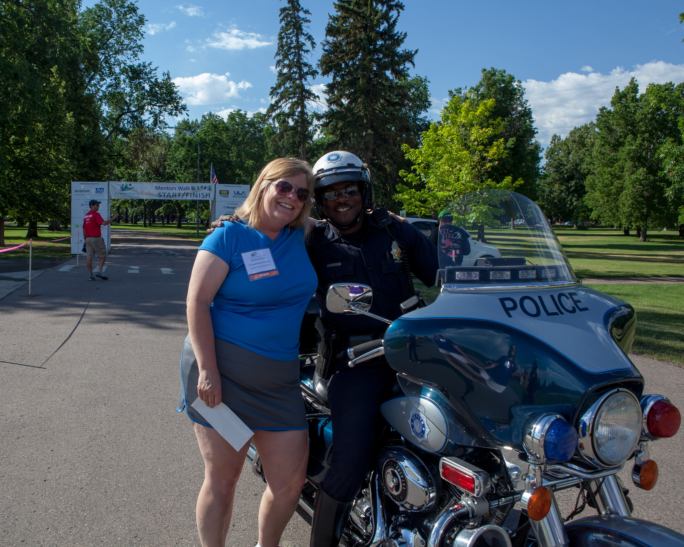 Barbara Hunter with Police Officer Arlen Anderson get ready to start ...