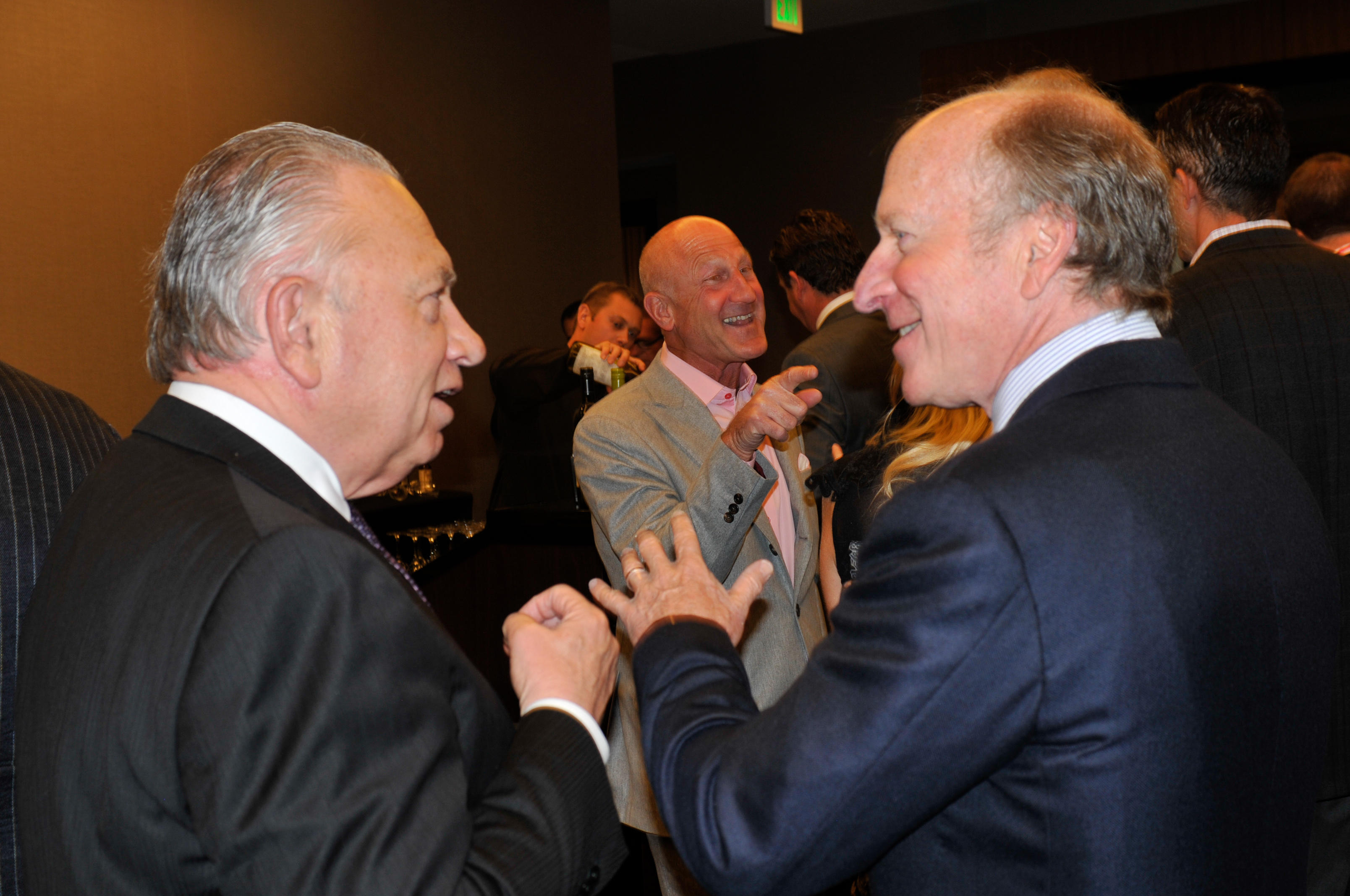 Dave Mandarich chats with Lee Alpert