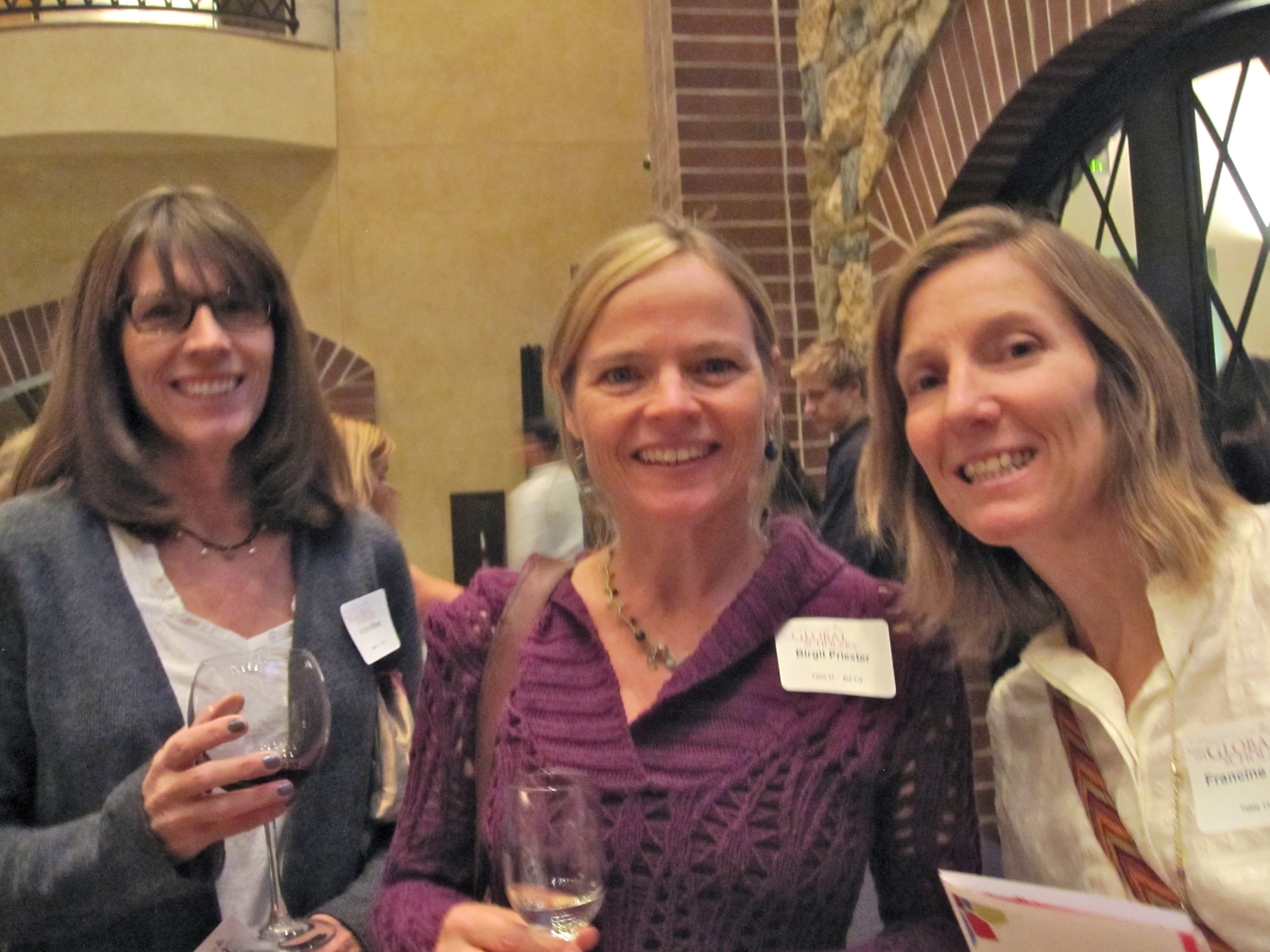 L to R: Katie Hines, Birgit Priester, Francine Alberts