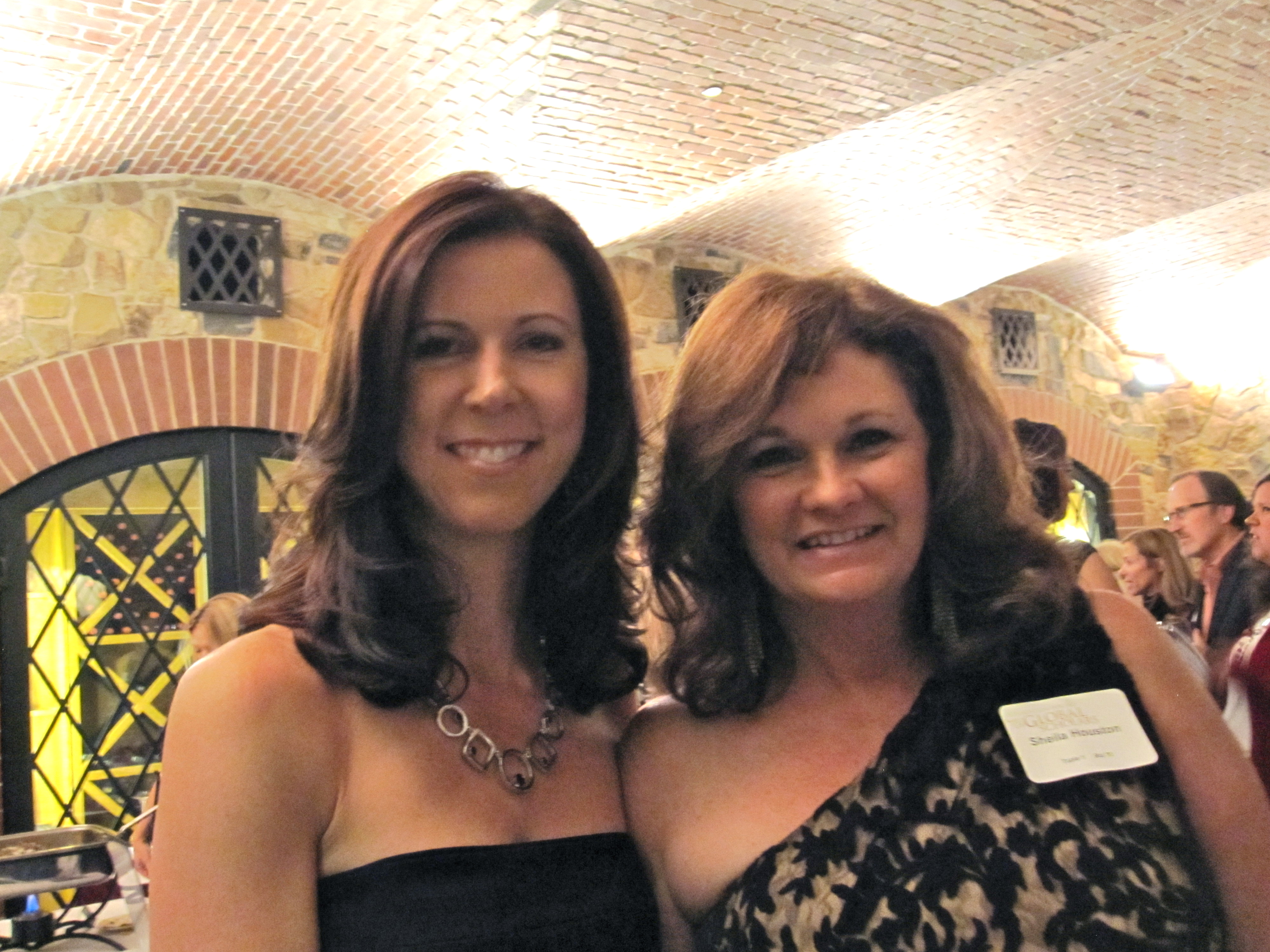 Kathryn Olinger, Shelia Houston