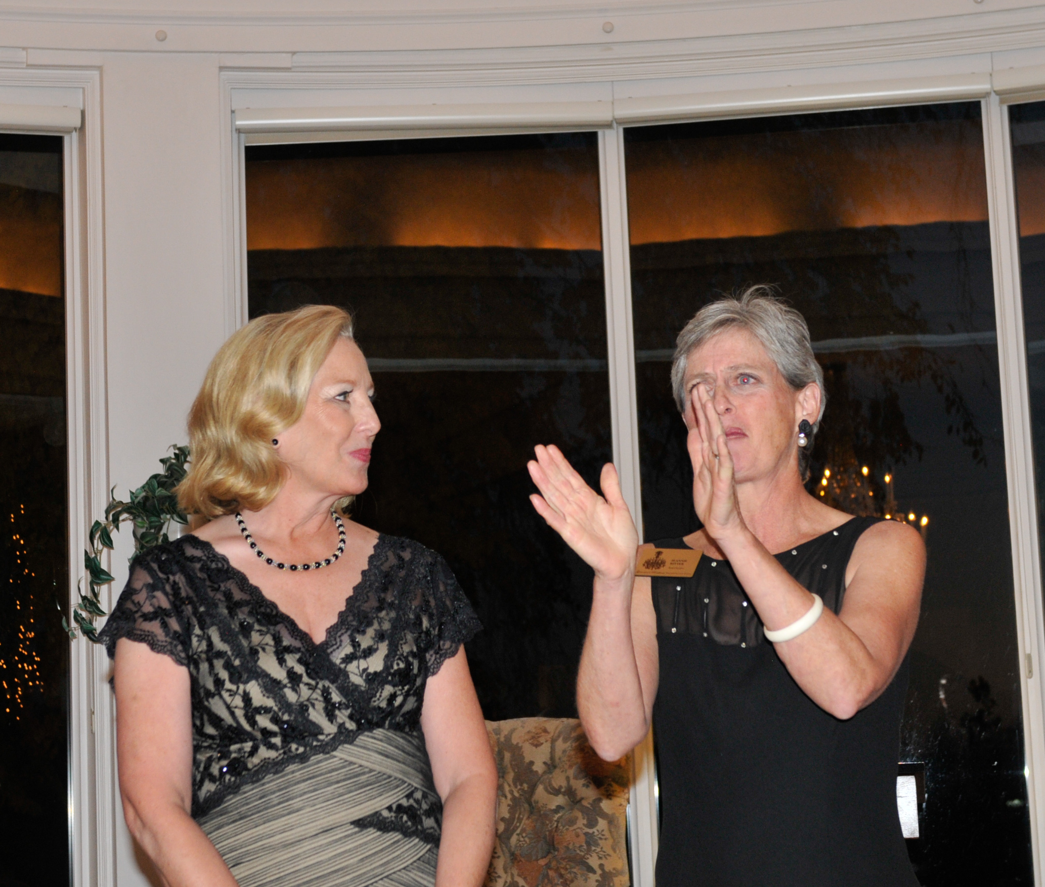 Former First Ladies Frances Owens, and Jeannie Ritter