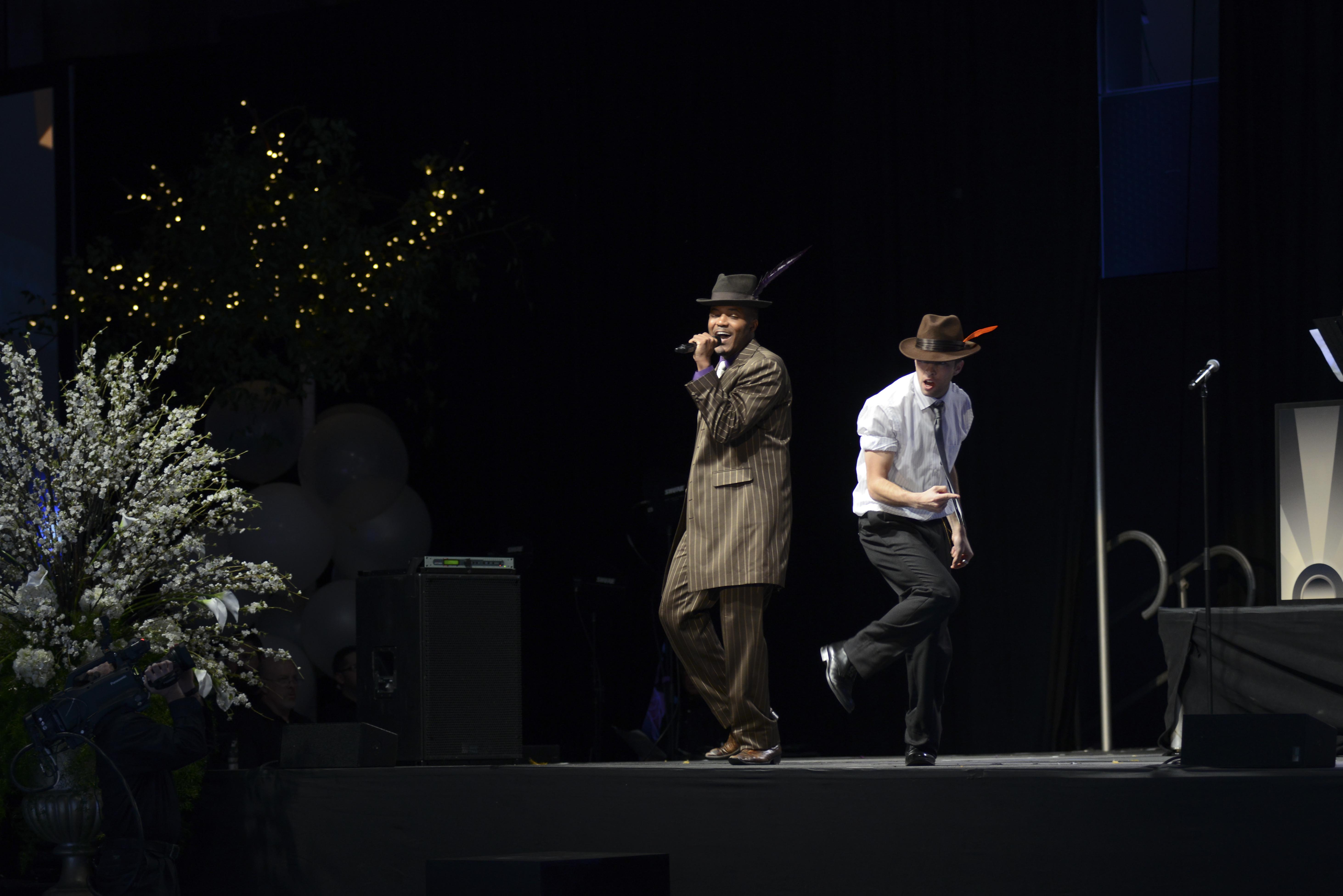 Performers entertained the audience during dinner