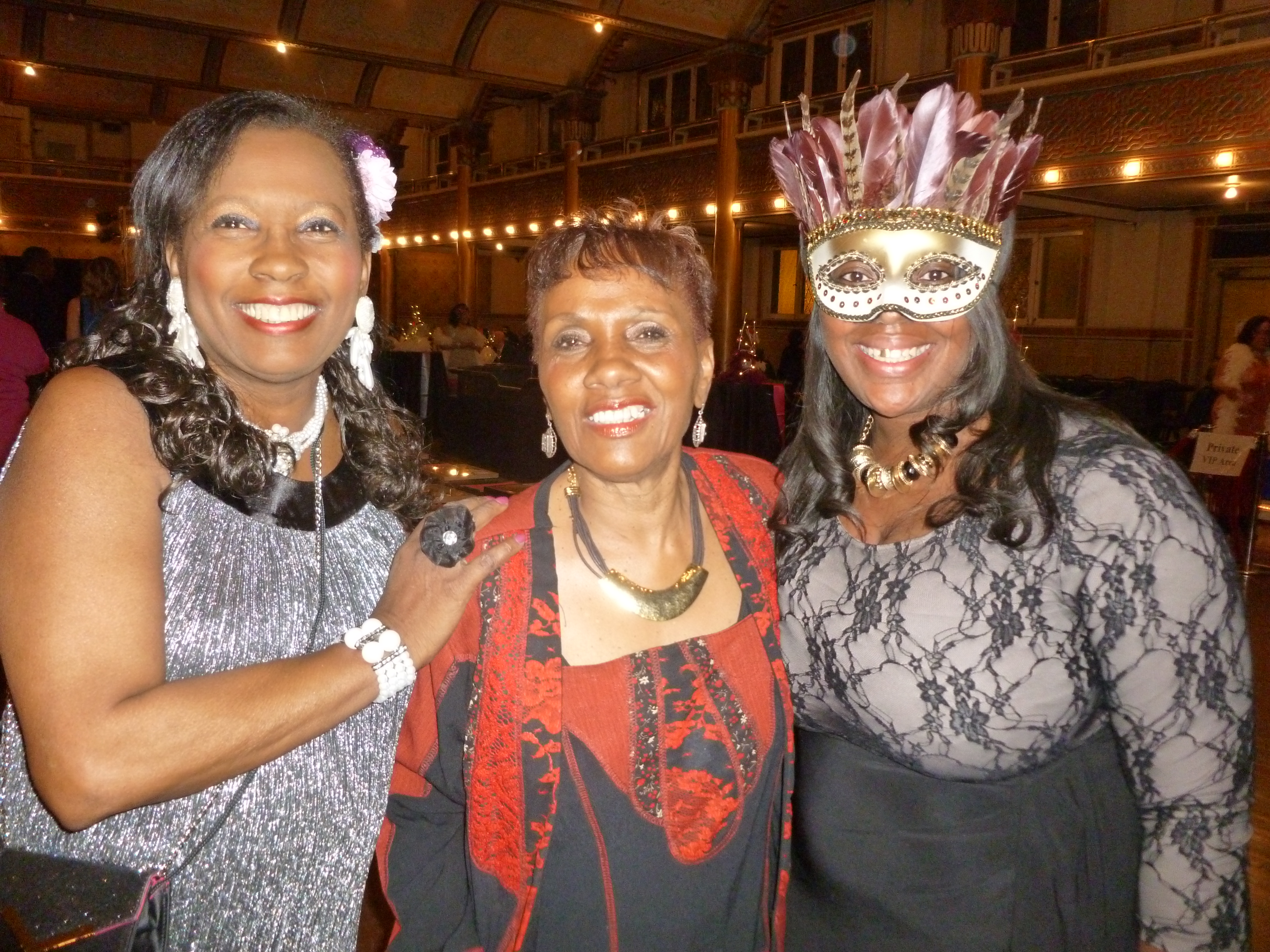 (l to r): Gerie Grimes, Dee Butler and Shean McKelvin