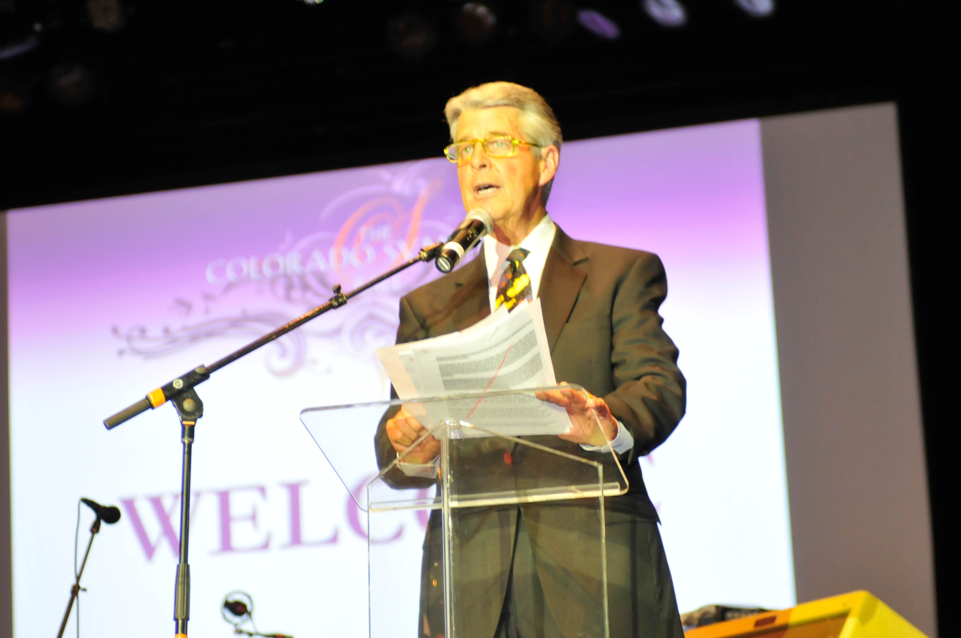 Ed Greene welcomes everyone