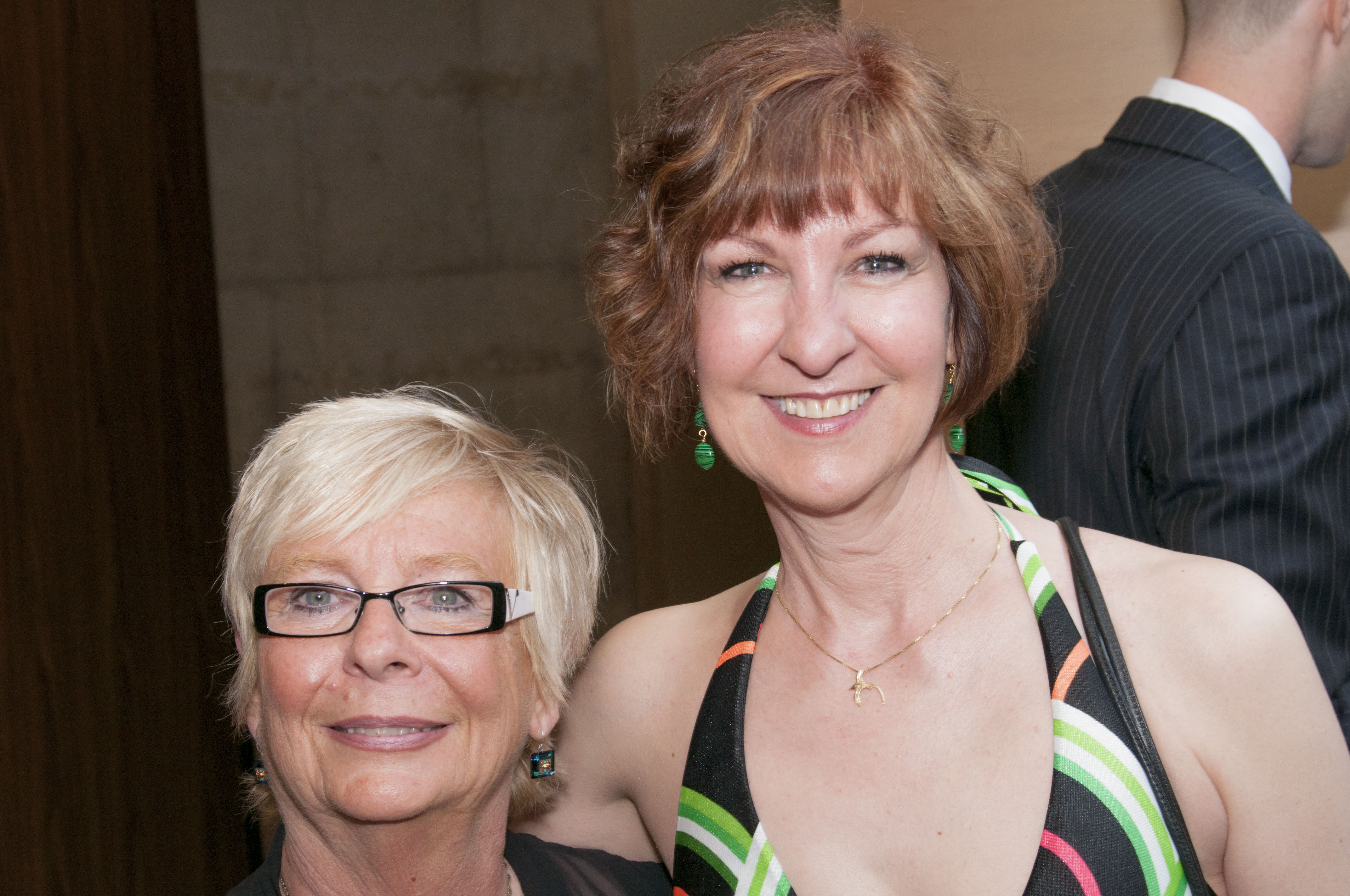 Sherry Vonriesen, Holly Slocum