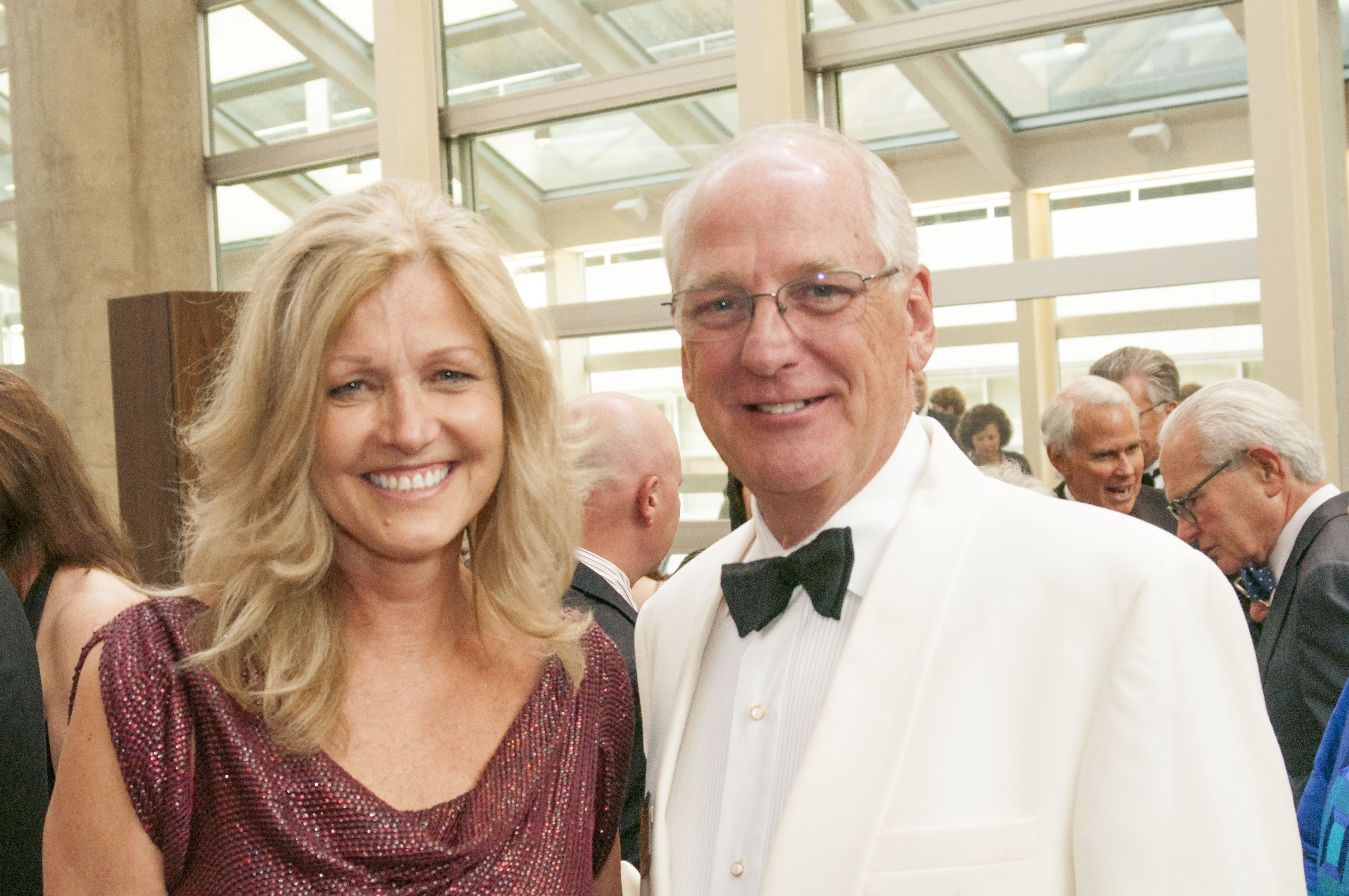 Gala Chair Debbie Welle-Powell with NRO Executive Director Doug Adams
