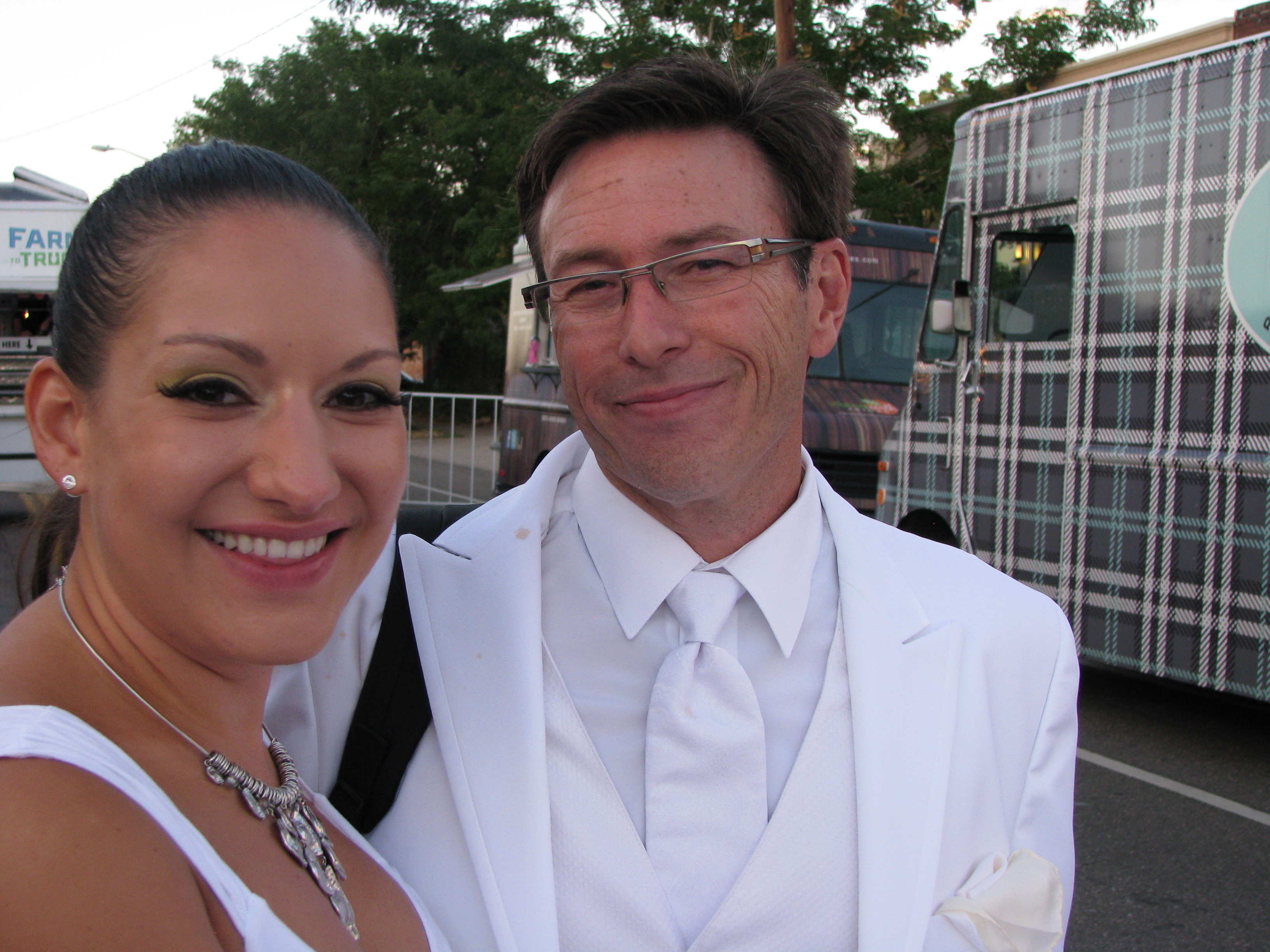 Jessica Meehan and Bill Carter are pleased to be a Dinner in White