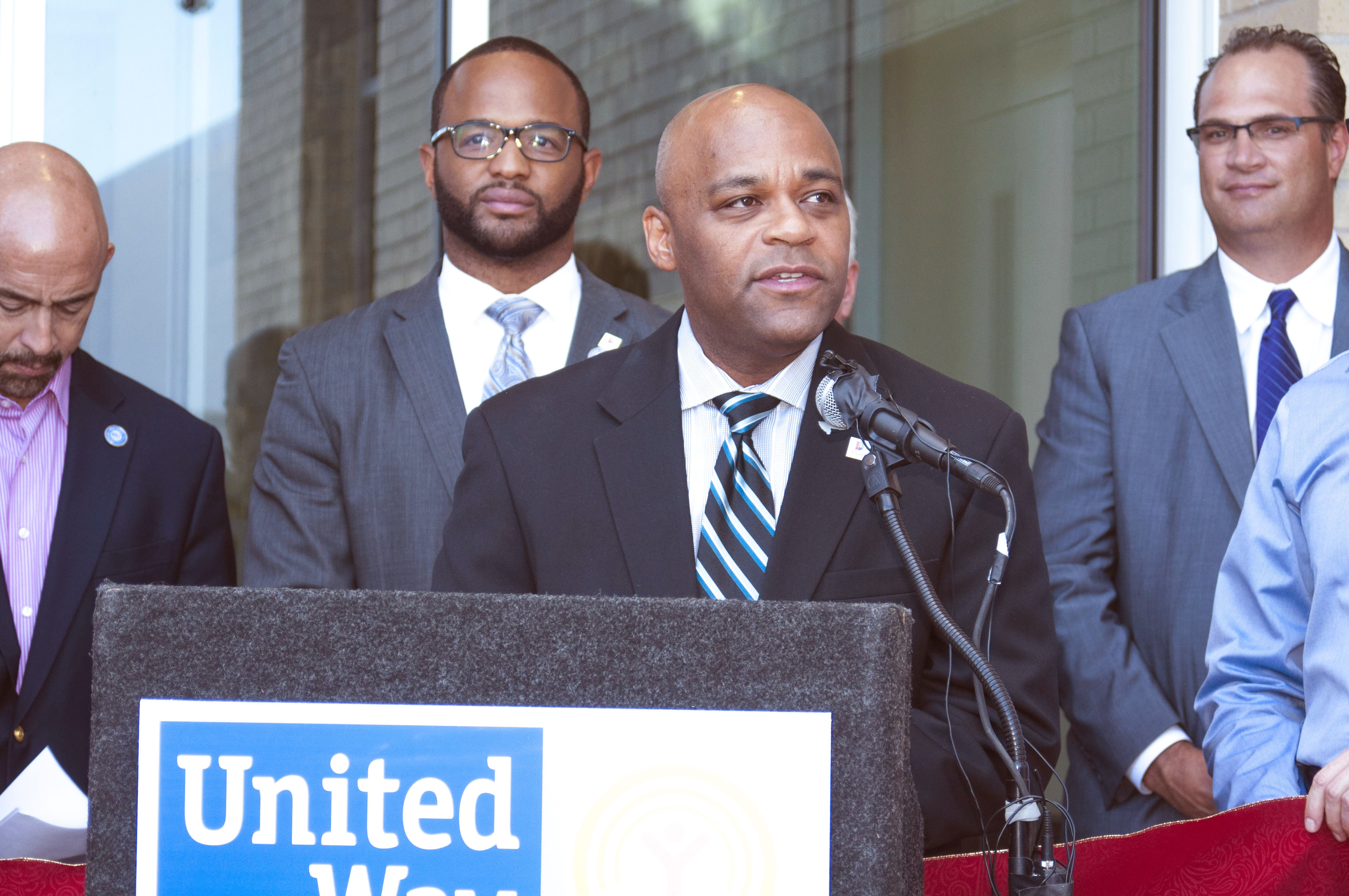 Denver Mayor Hancock helps inaugurate new United Way building