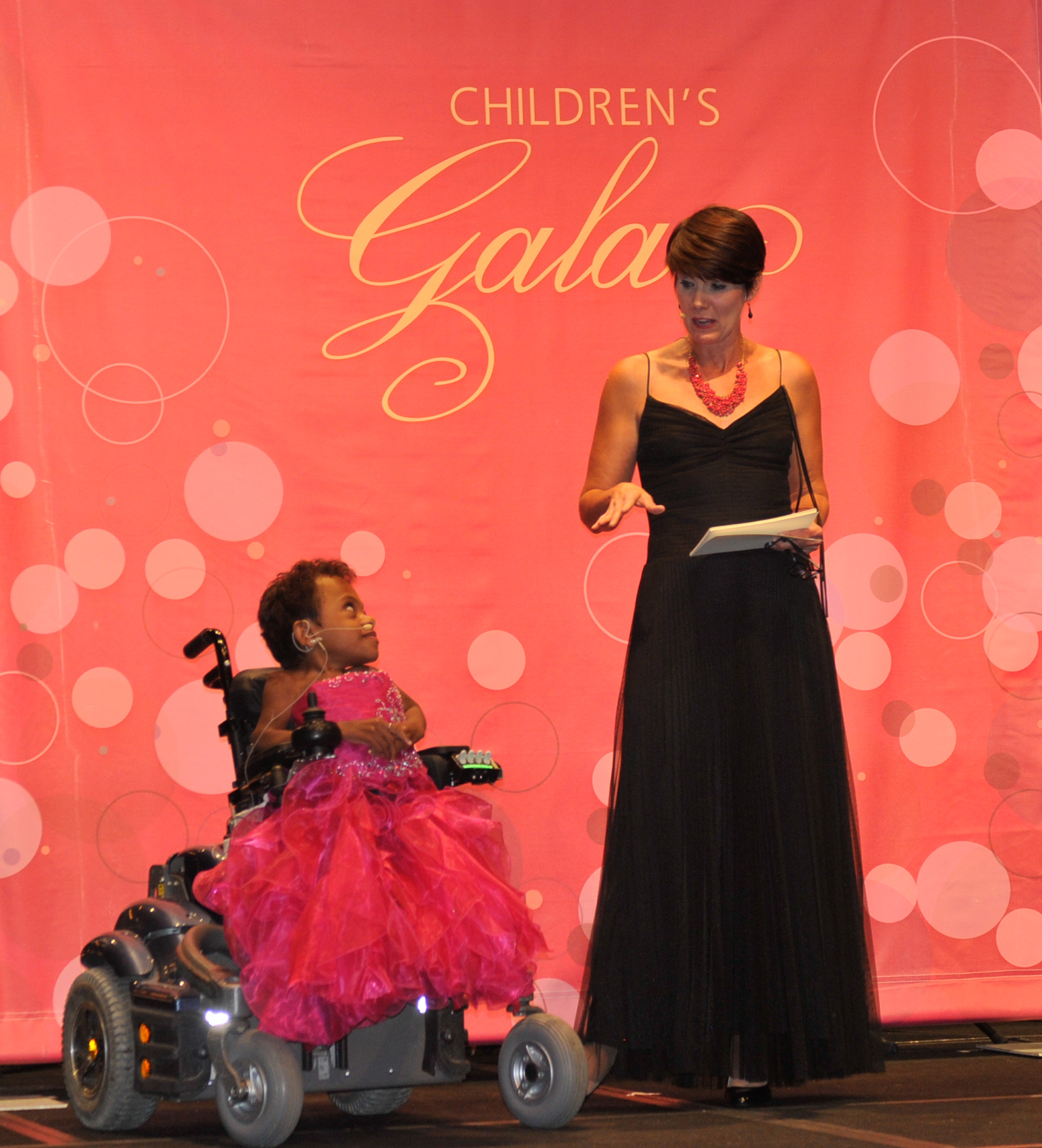 Anicee on stage with Kyle Dyer