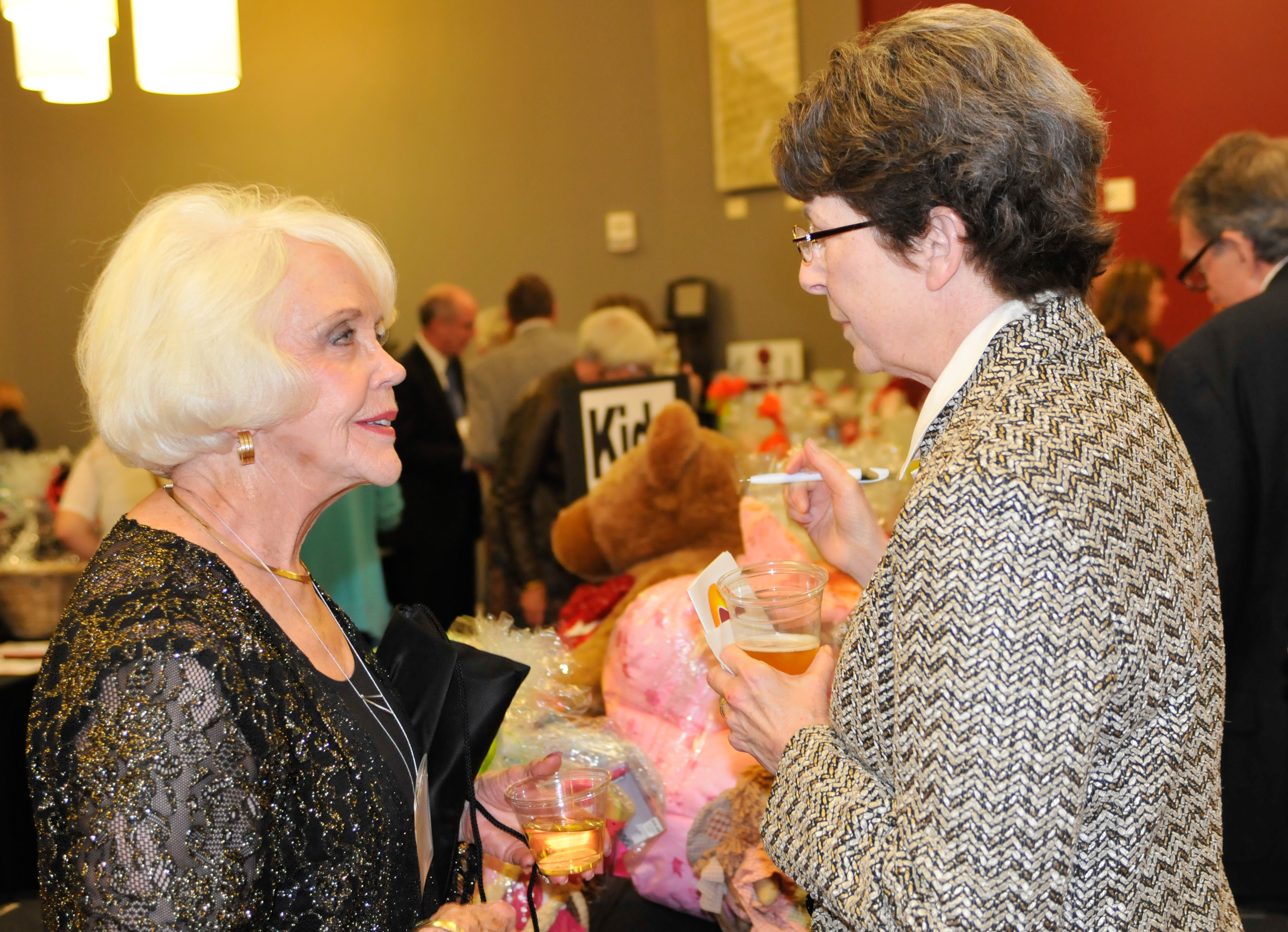Nadene Verna, left, chats with Jane Rawlings