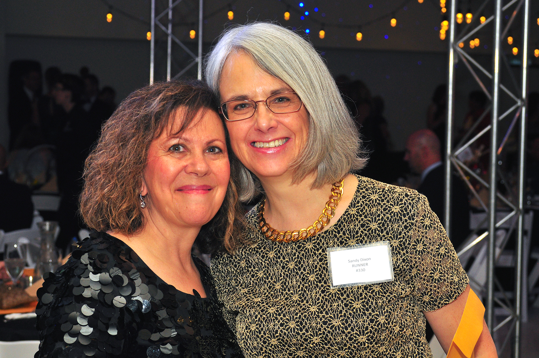 Heidi Defrene, Sandy Dixon