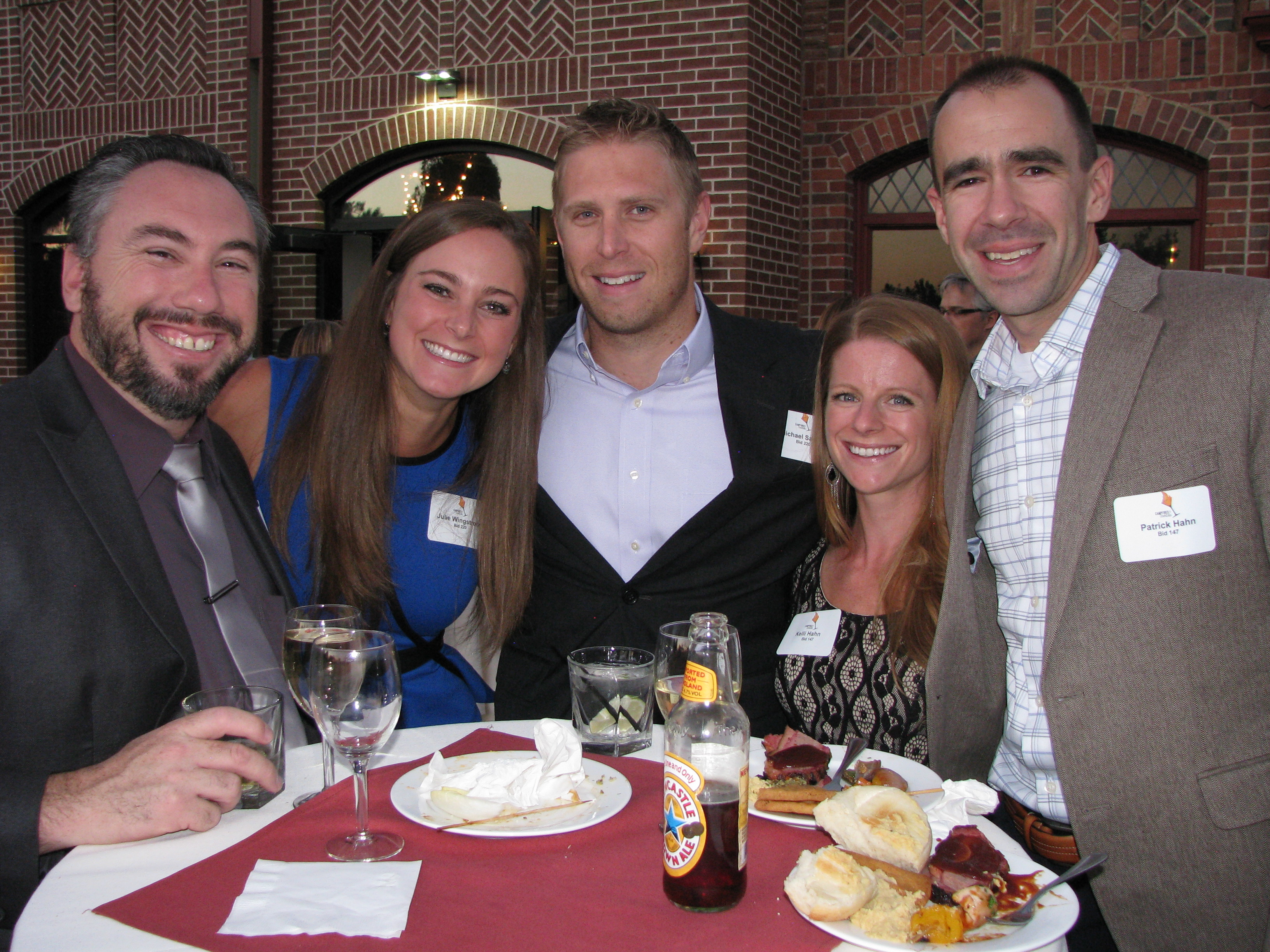 It's a fun evening out for Scott Kindig, left, Julie Wingstrom, Michael ...