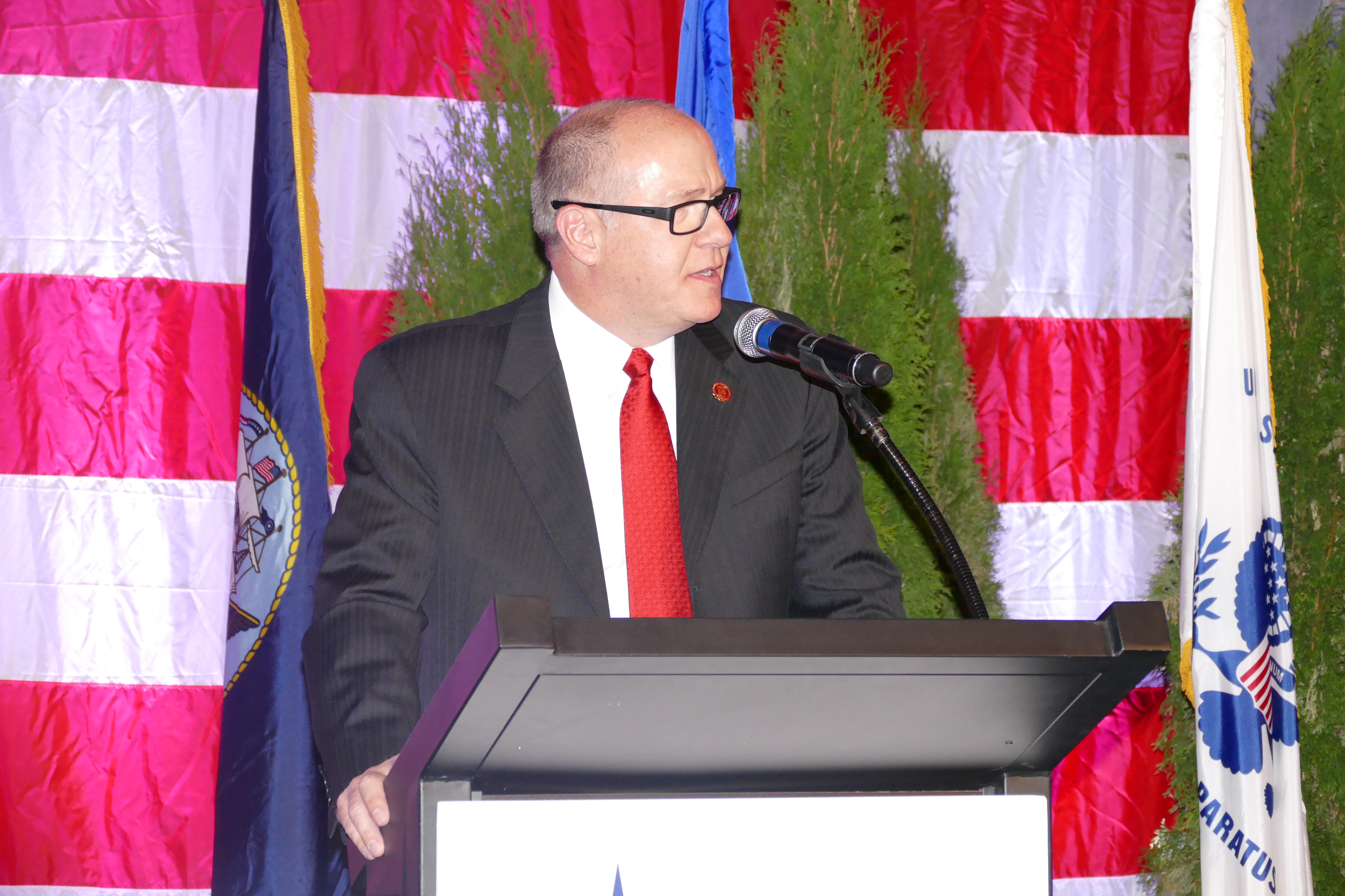 Andrew Hurst of title sponsor Colorado Technical University says a few ...