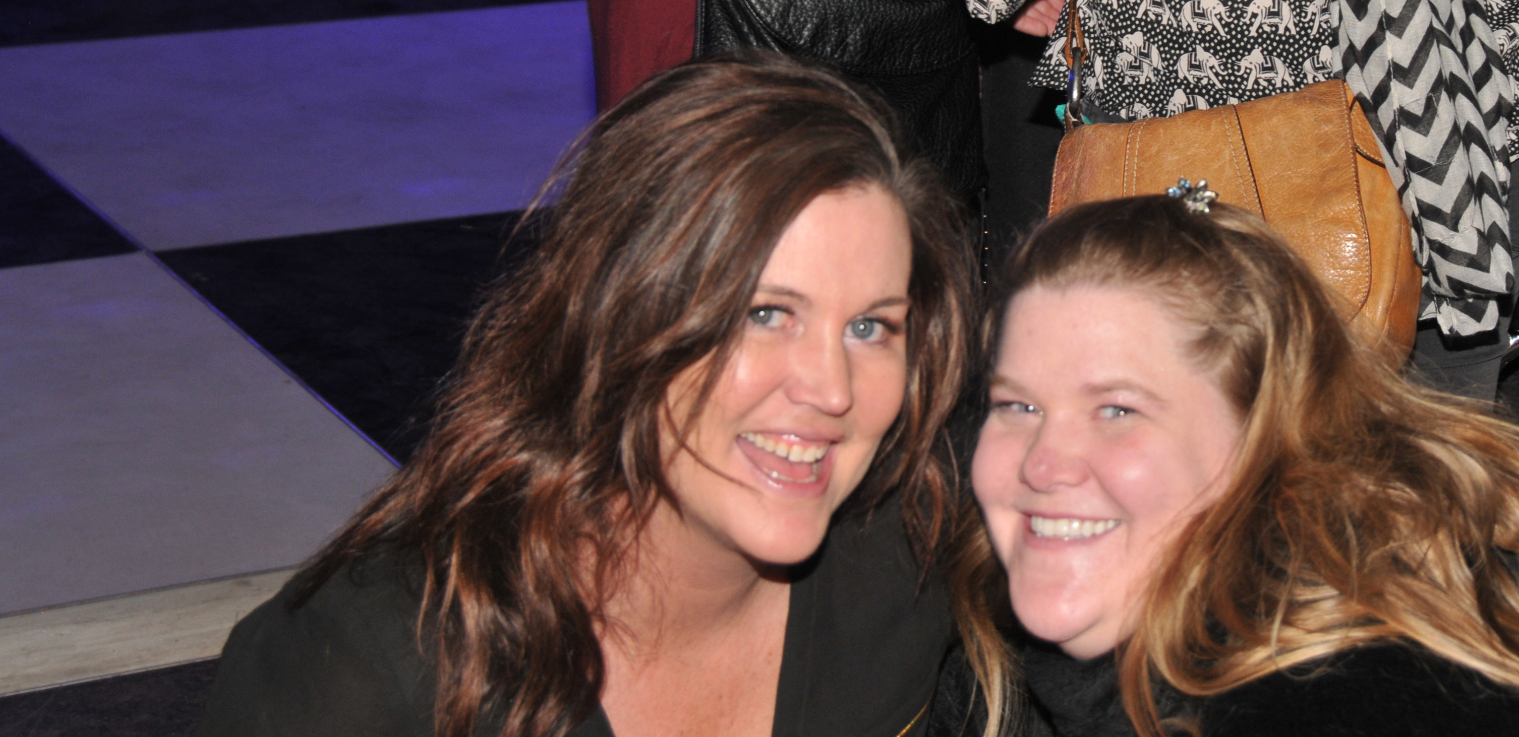 Jessica Loving, Maggie Carr