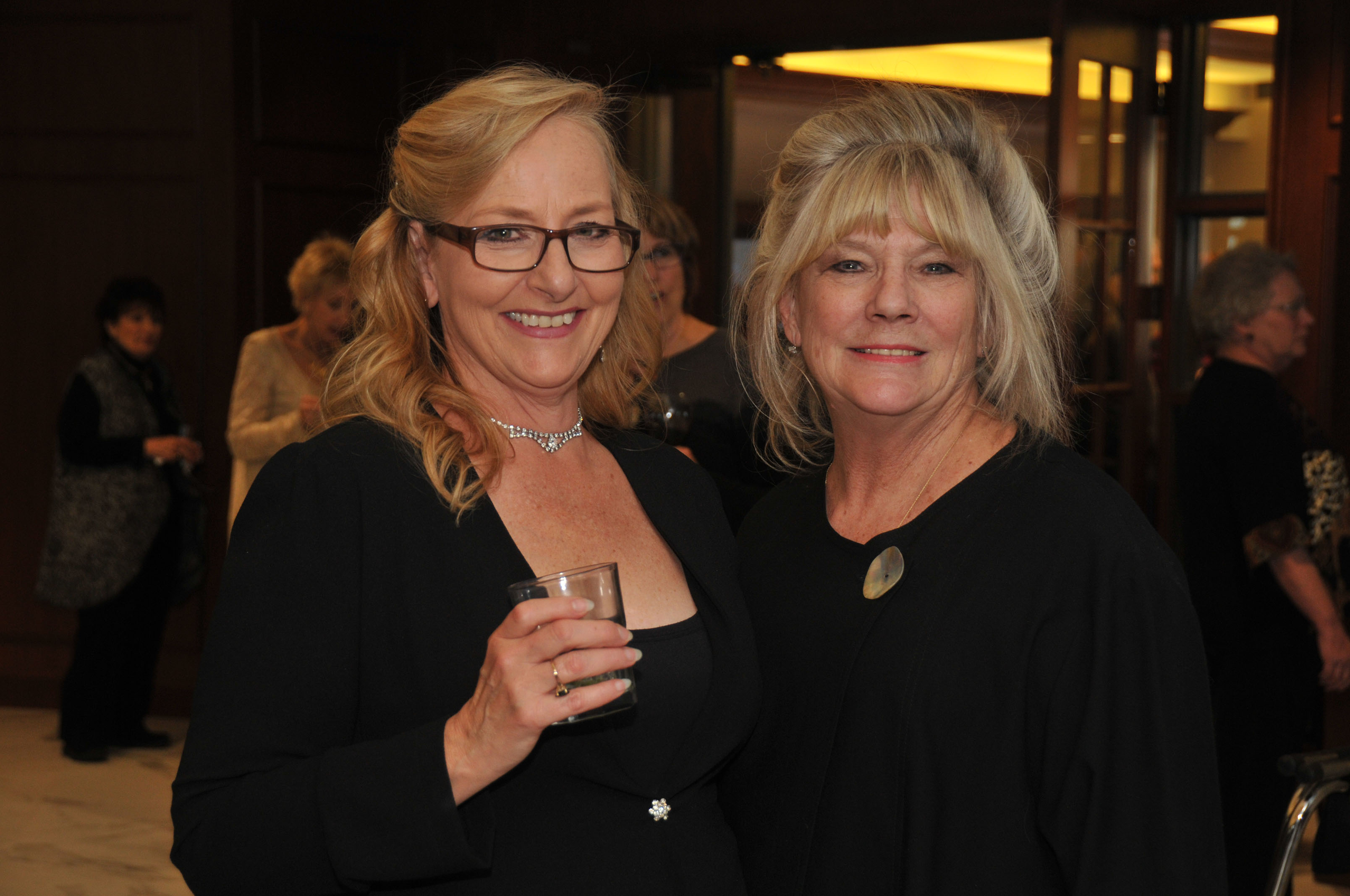 Shirley Proppe, Barbara Boyer