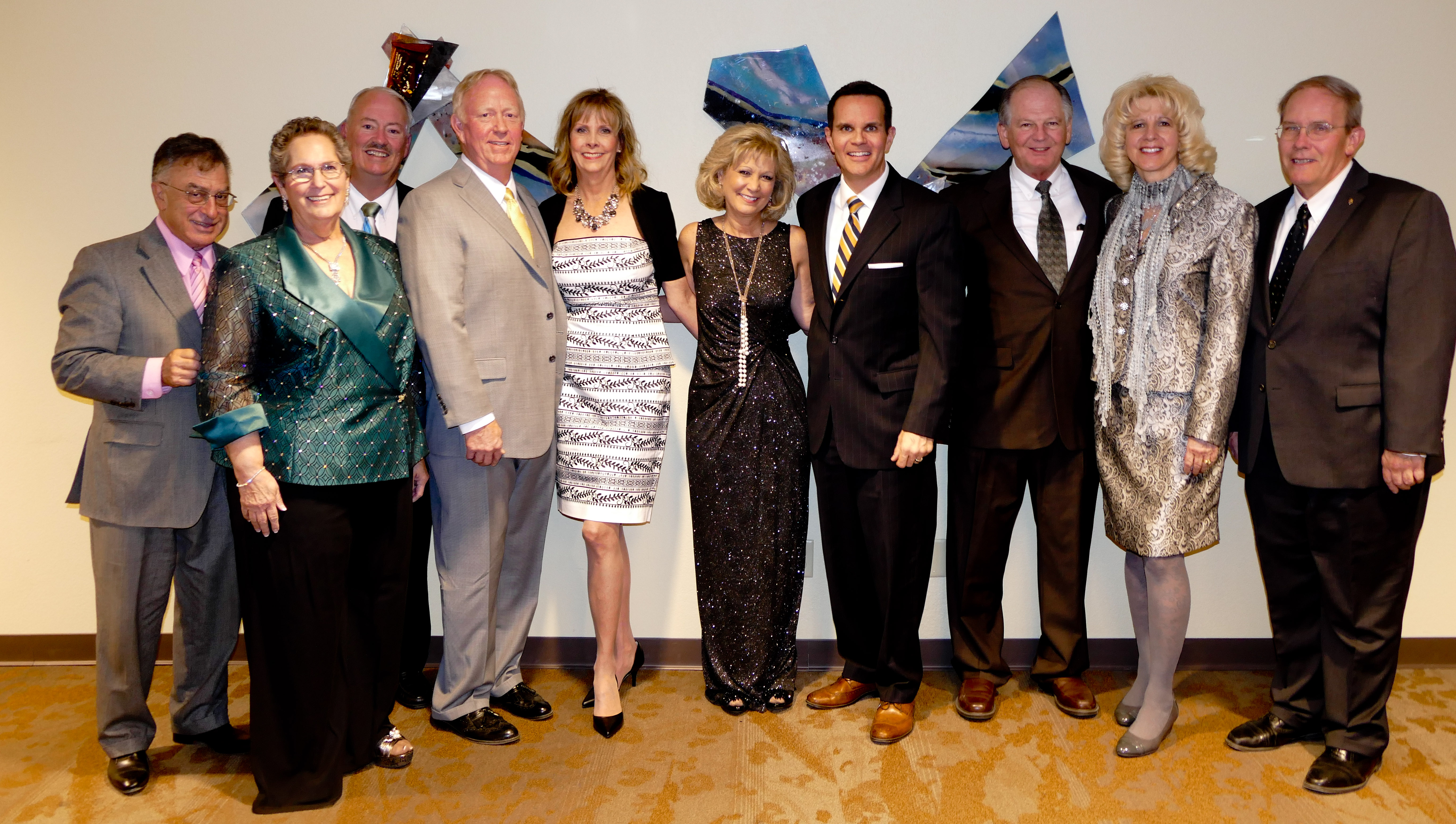 Linda and Joe Welte, Tom and Nanci Welte, Dr. Patty Erjavec, emcee ...