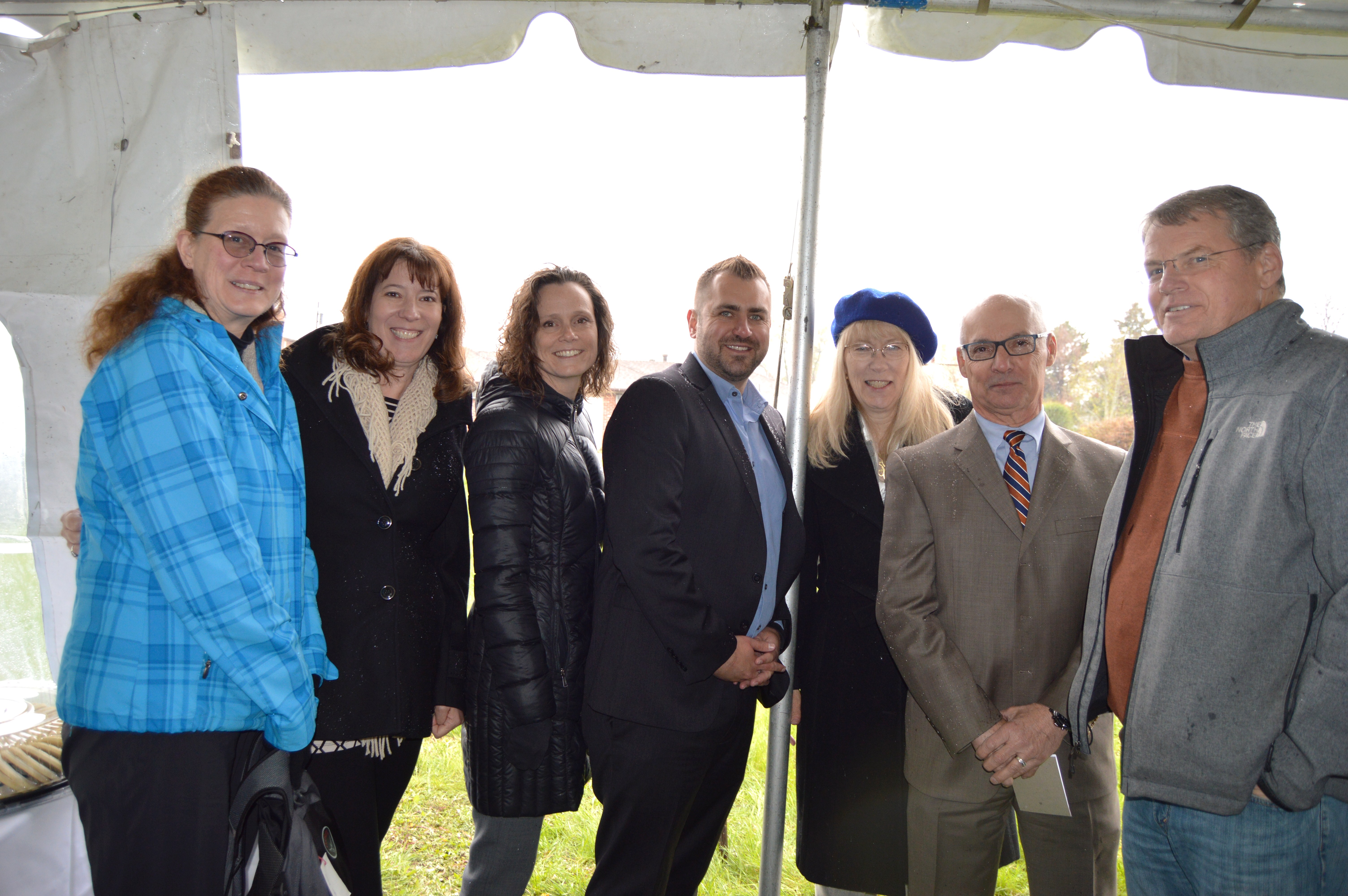 (l to r): Susan Asam, Susan Niner, Alison George, Paul Bunyard, Joyce ...