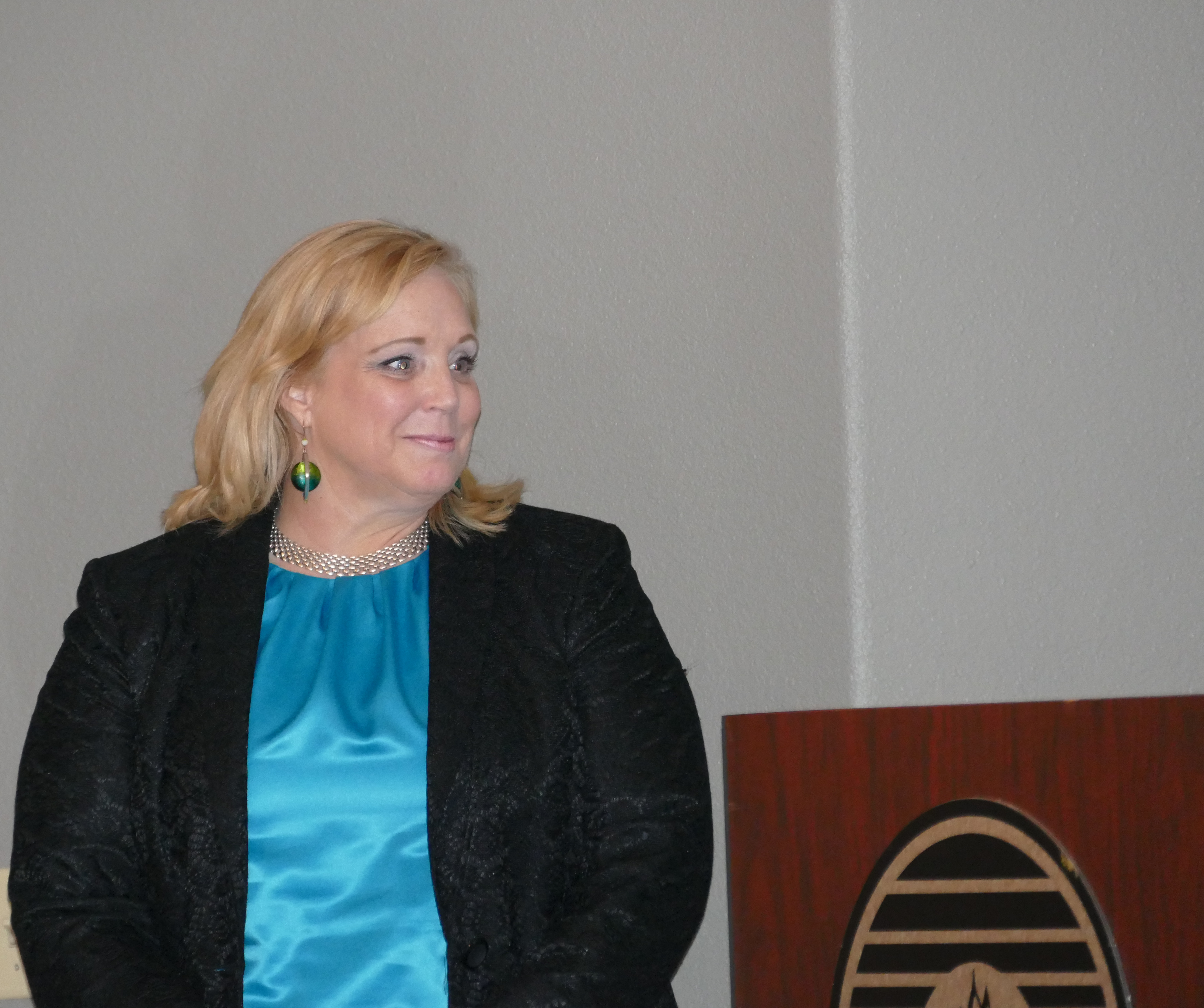 Ashley Valdez gets ready to give her speech to close out the program