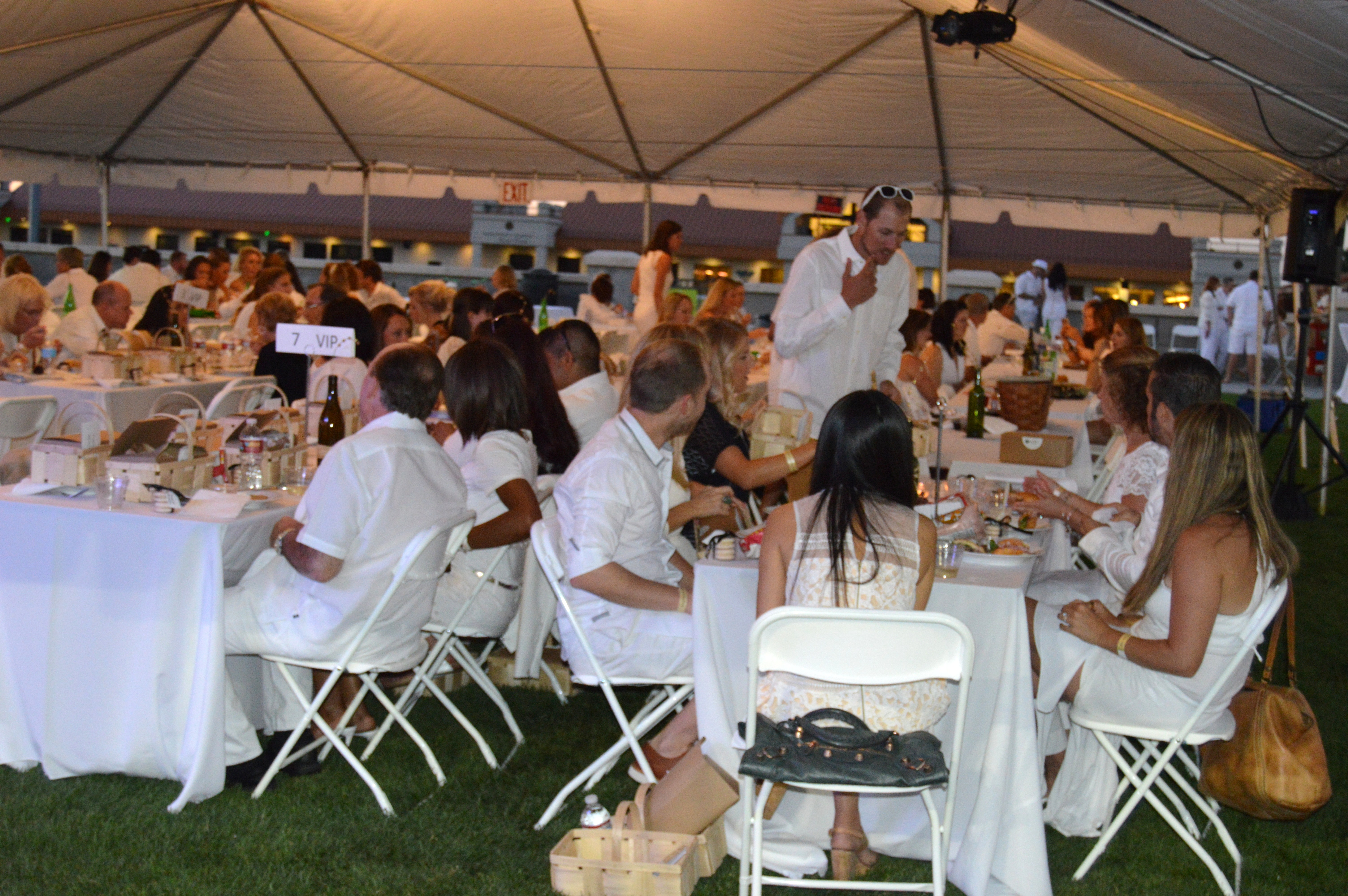 Table-hopping at dinner