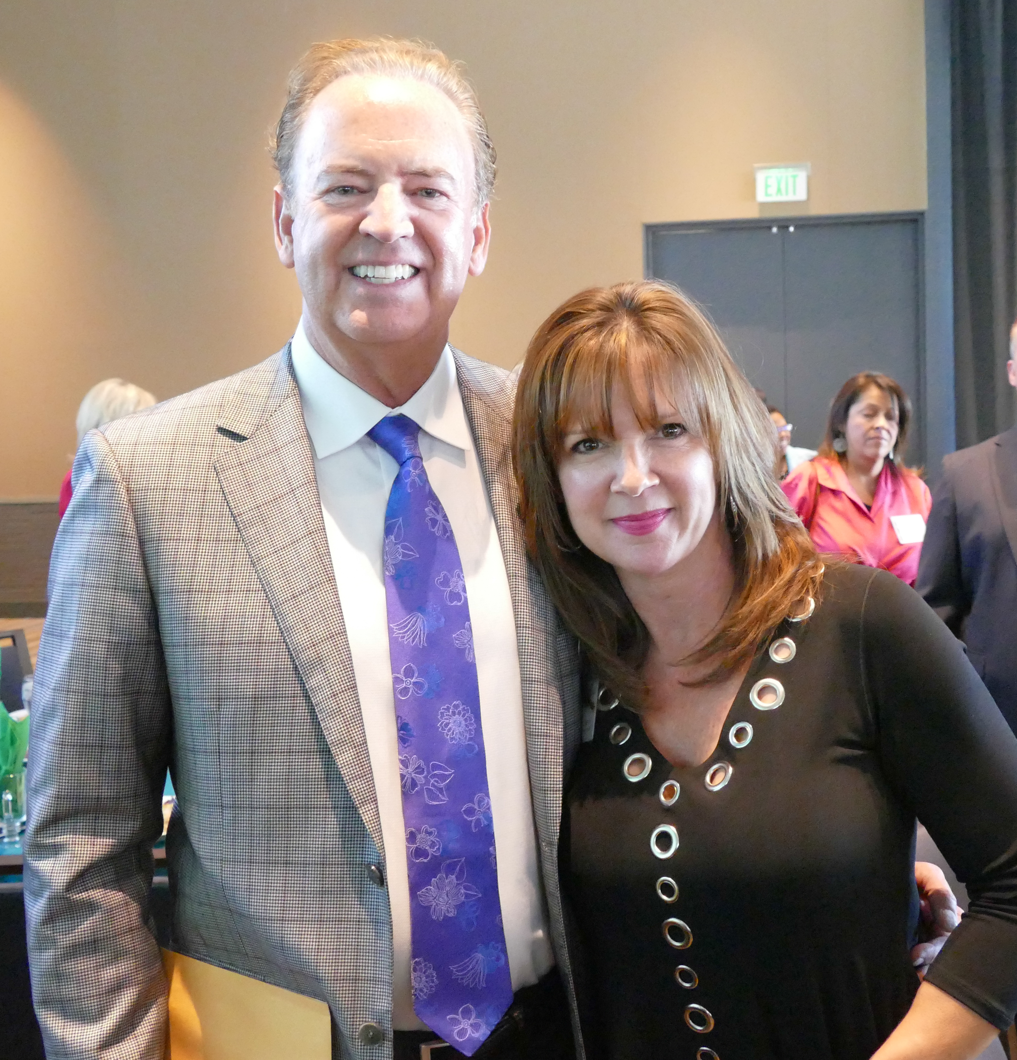 Gold sponsor Jim Burke and Gay Pontious