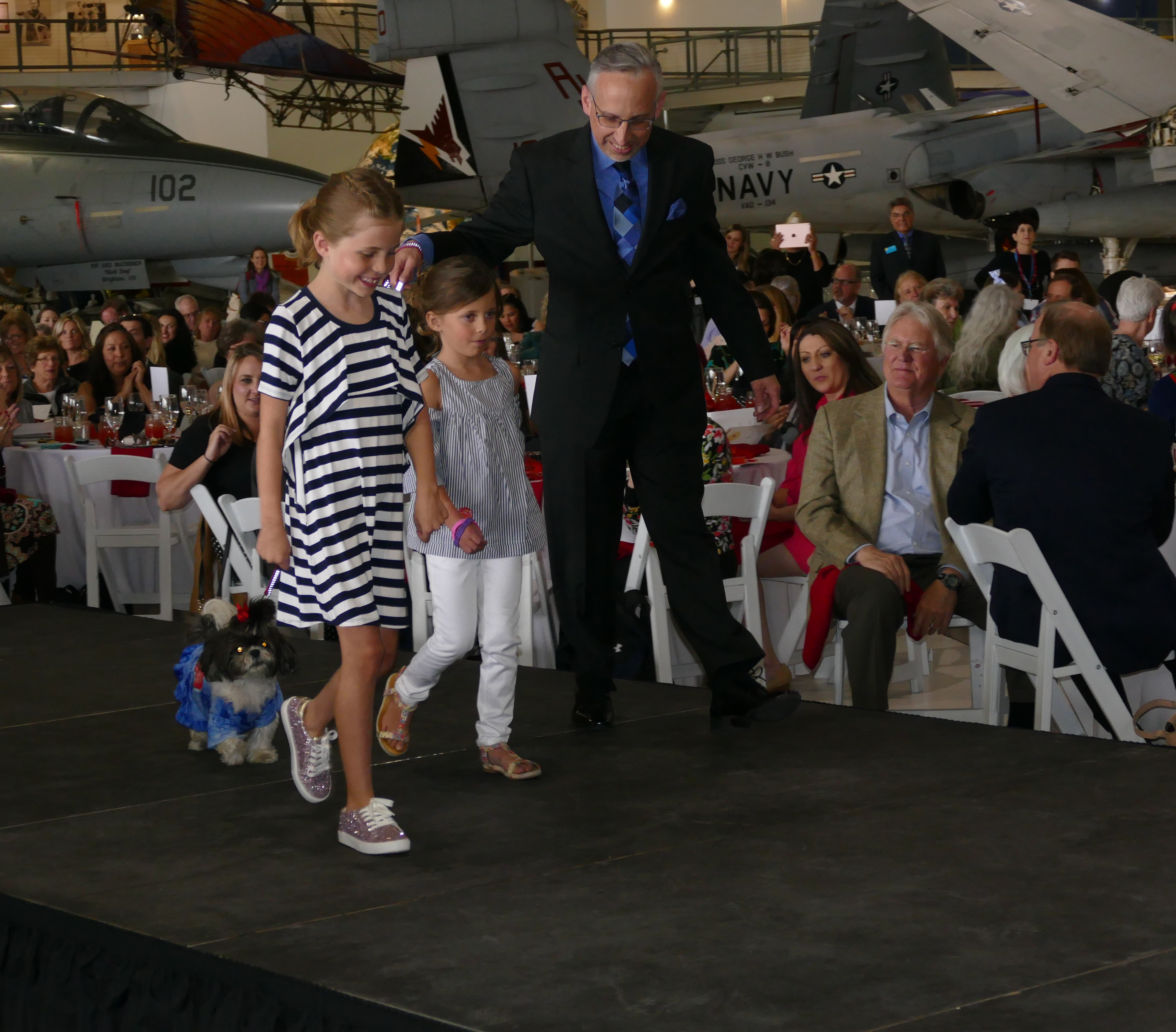 Steve Edmonds, Ellie and Katie finish up their stage walk