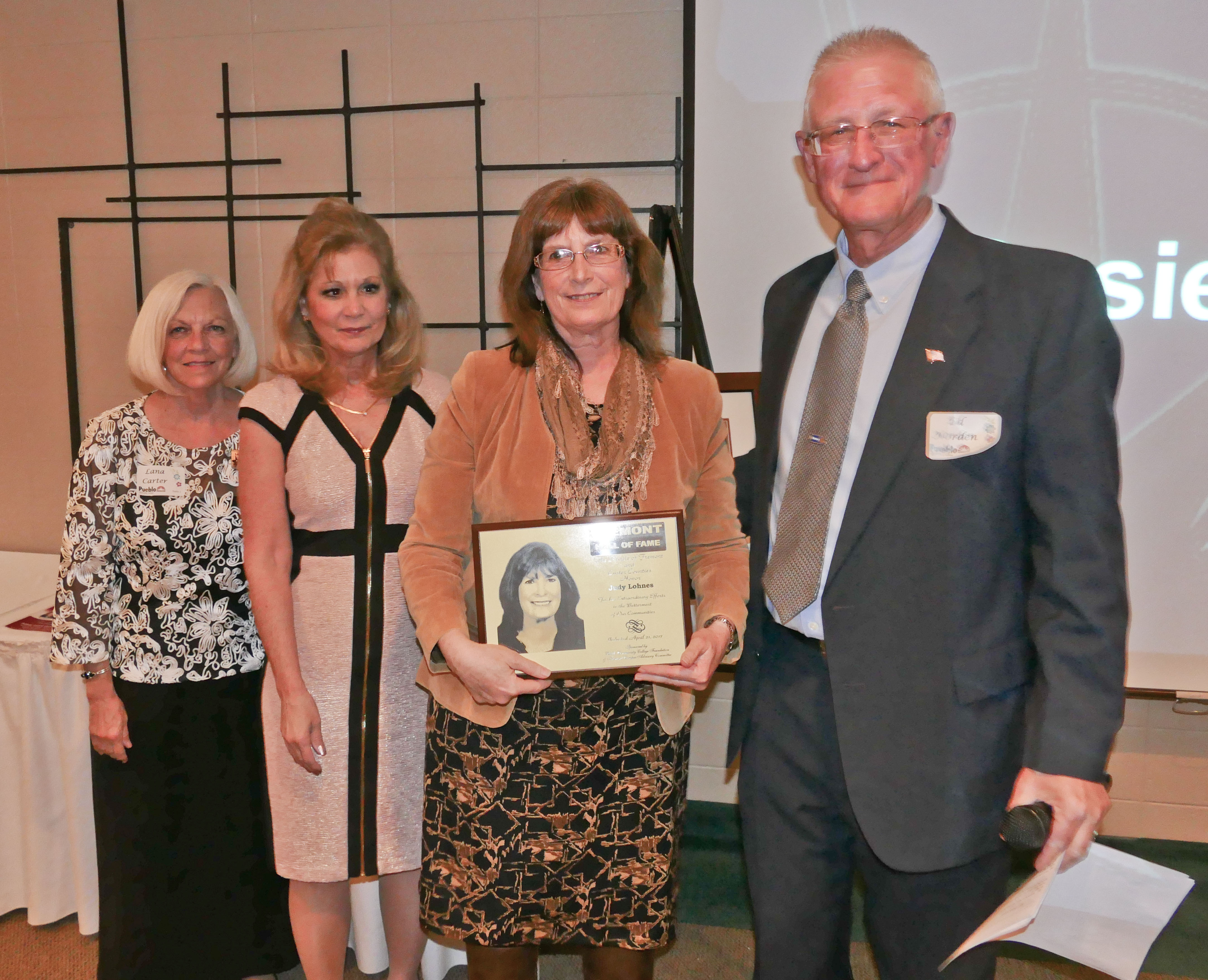 Dr. Lana Carter, left, Dr. Patty Erjavec, 2017 inductee Judy Lohnes and ...