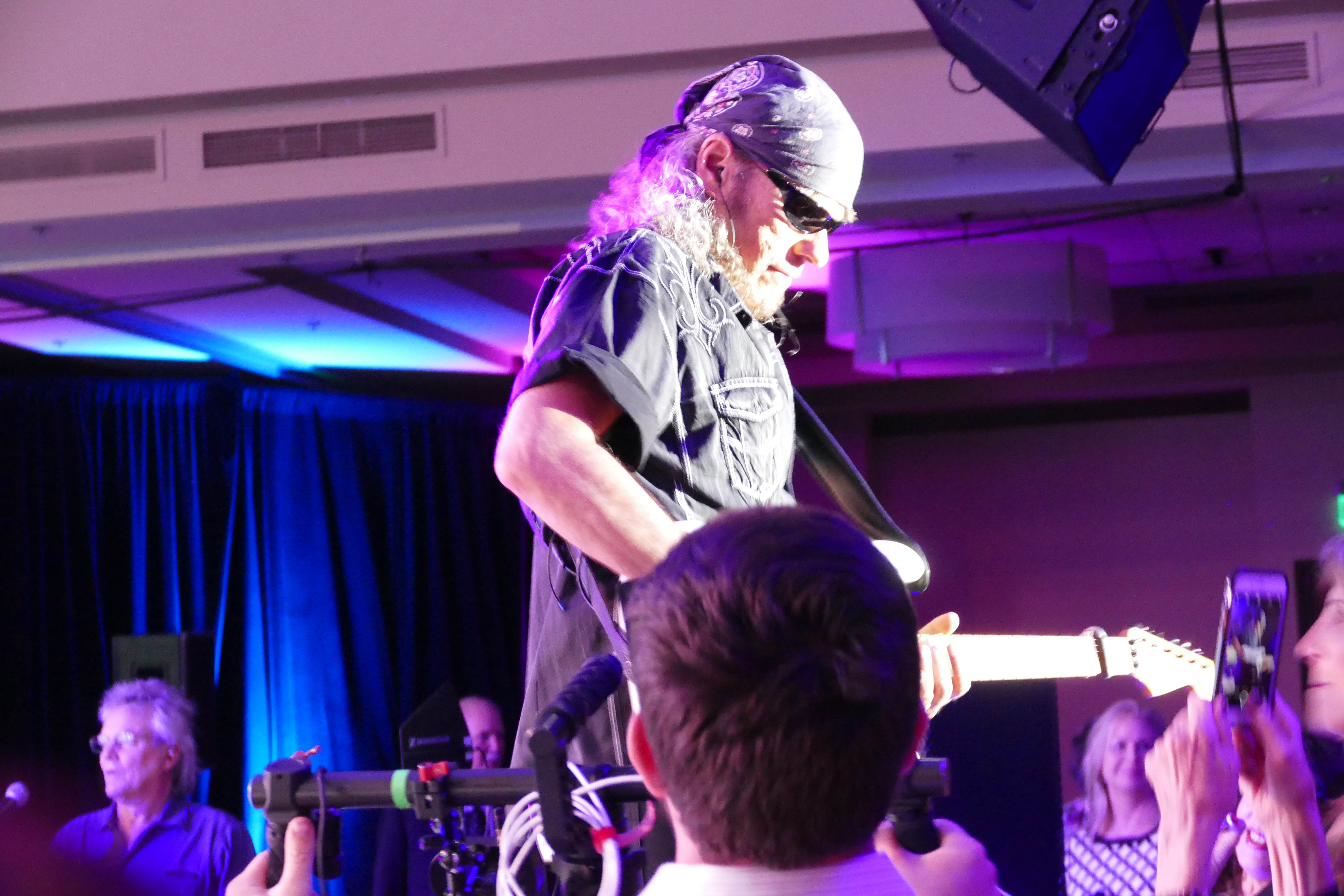 Michael Monarch just took command of that guitar