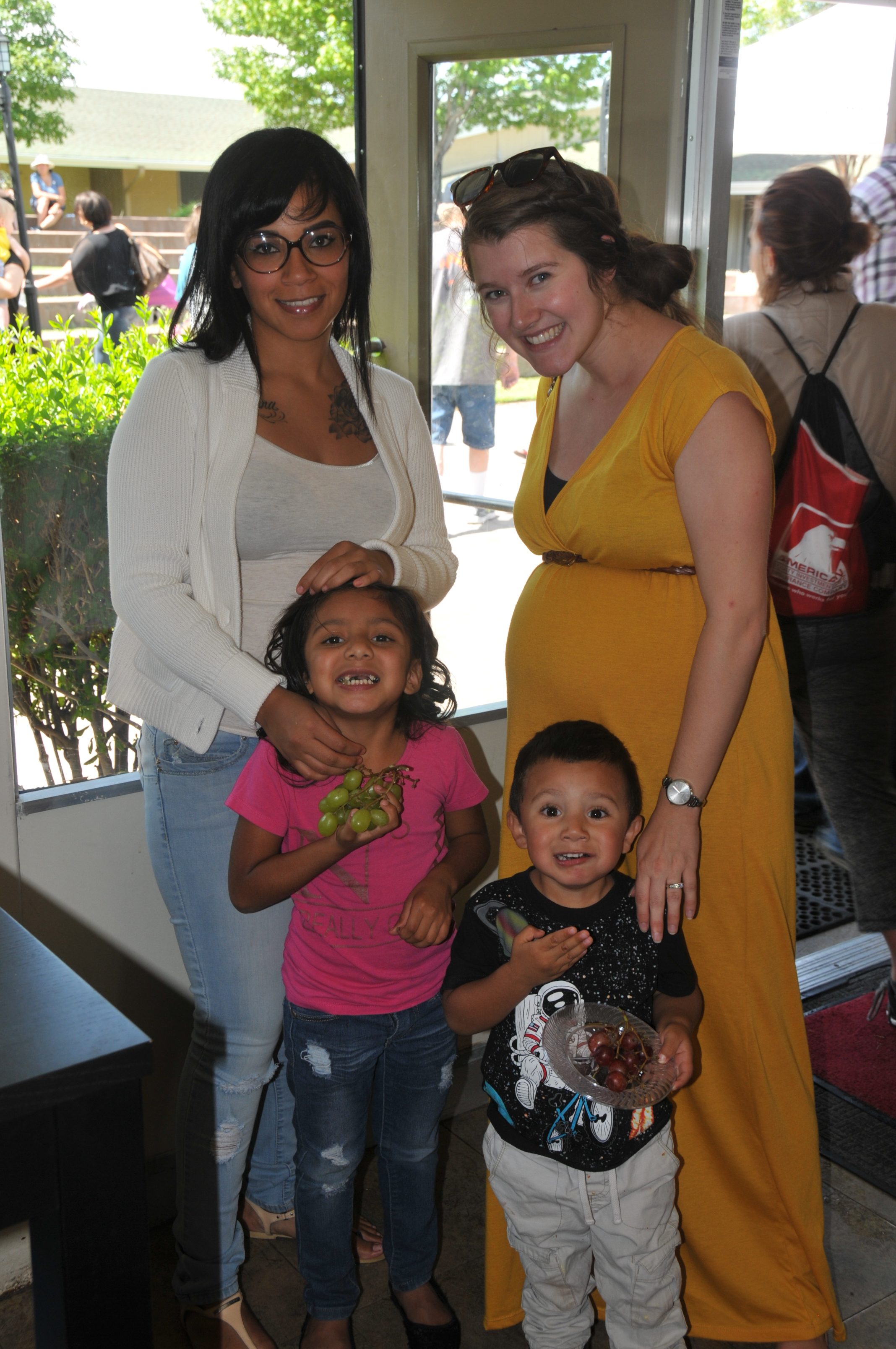 Dominique Lopez, Alicia Woodside with Amaya and Brian