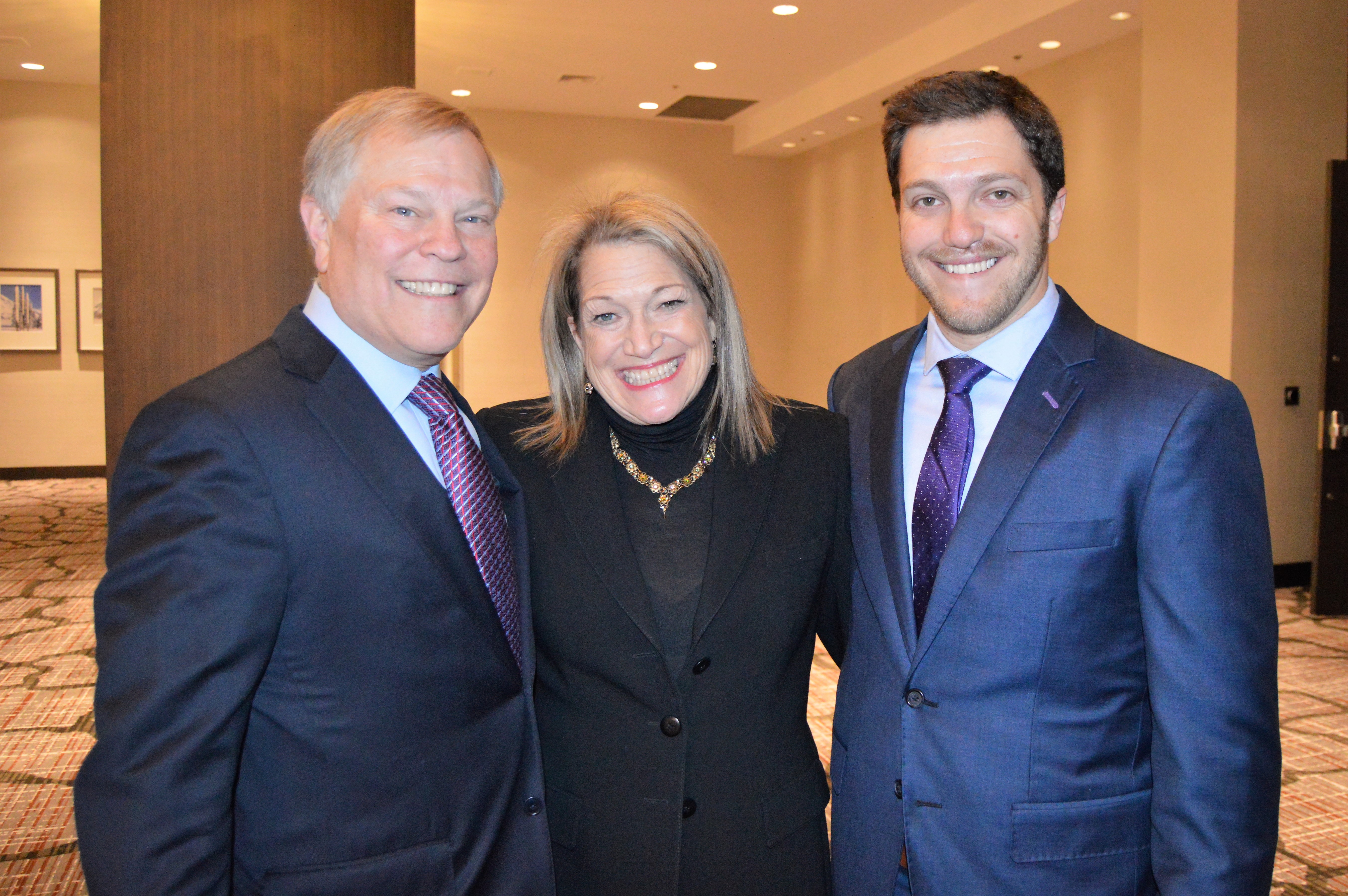 (l to r): Co-chair Barry Curtiss-Lusher, honoree Gay Curtiss-Lusher and ...