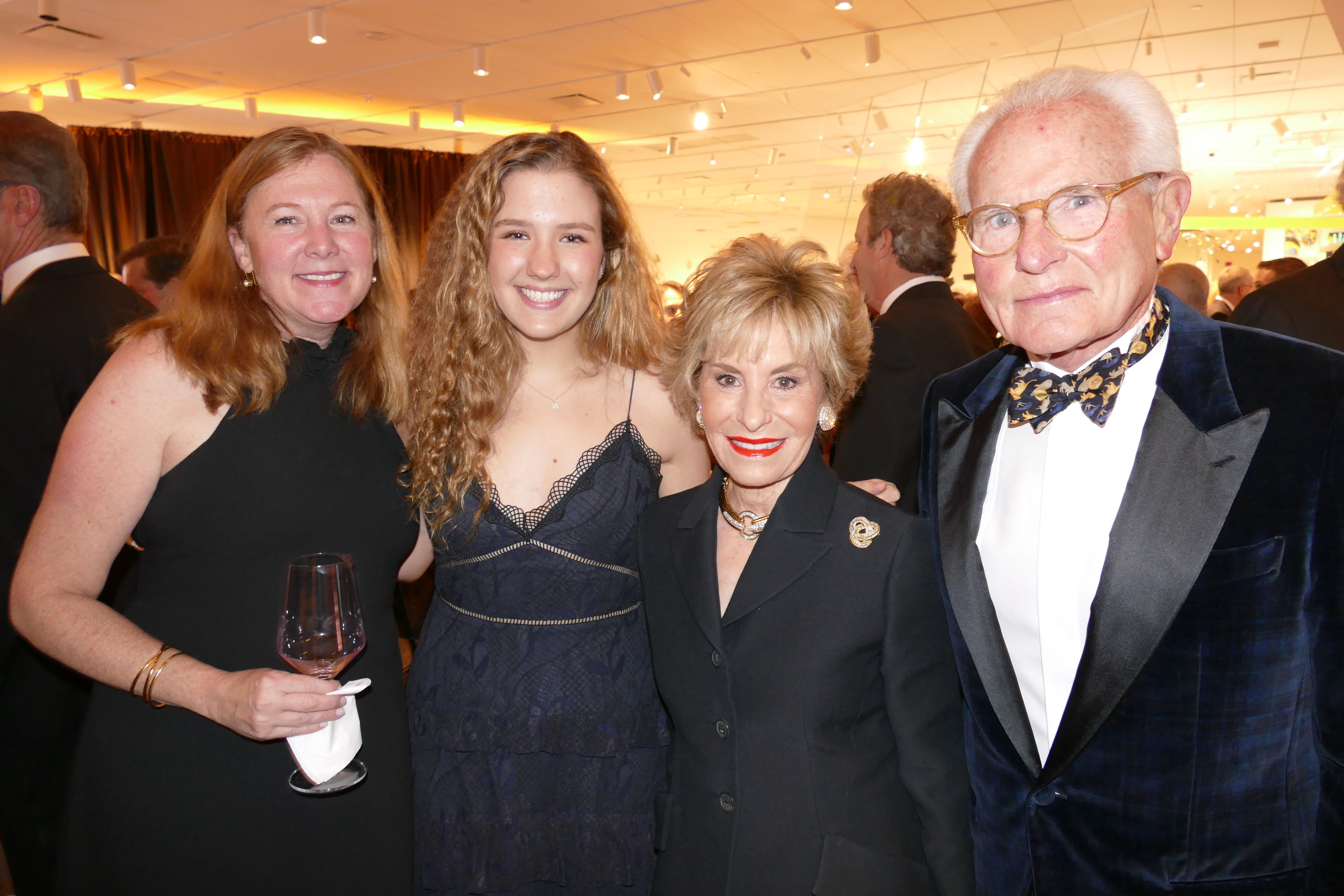 Lisa Robinson, left, Laura Robinson, Arlene and Barry Hirschfeld
