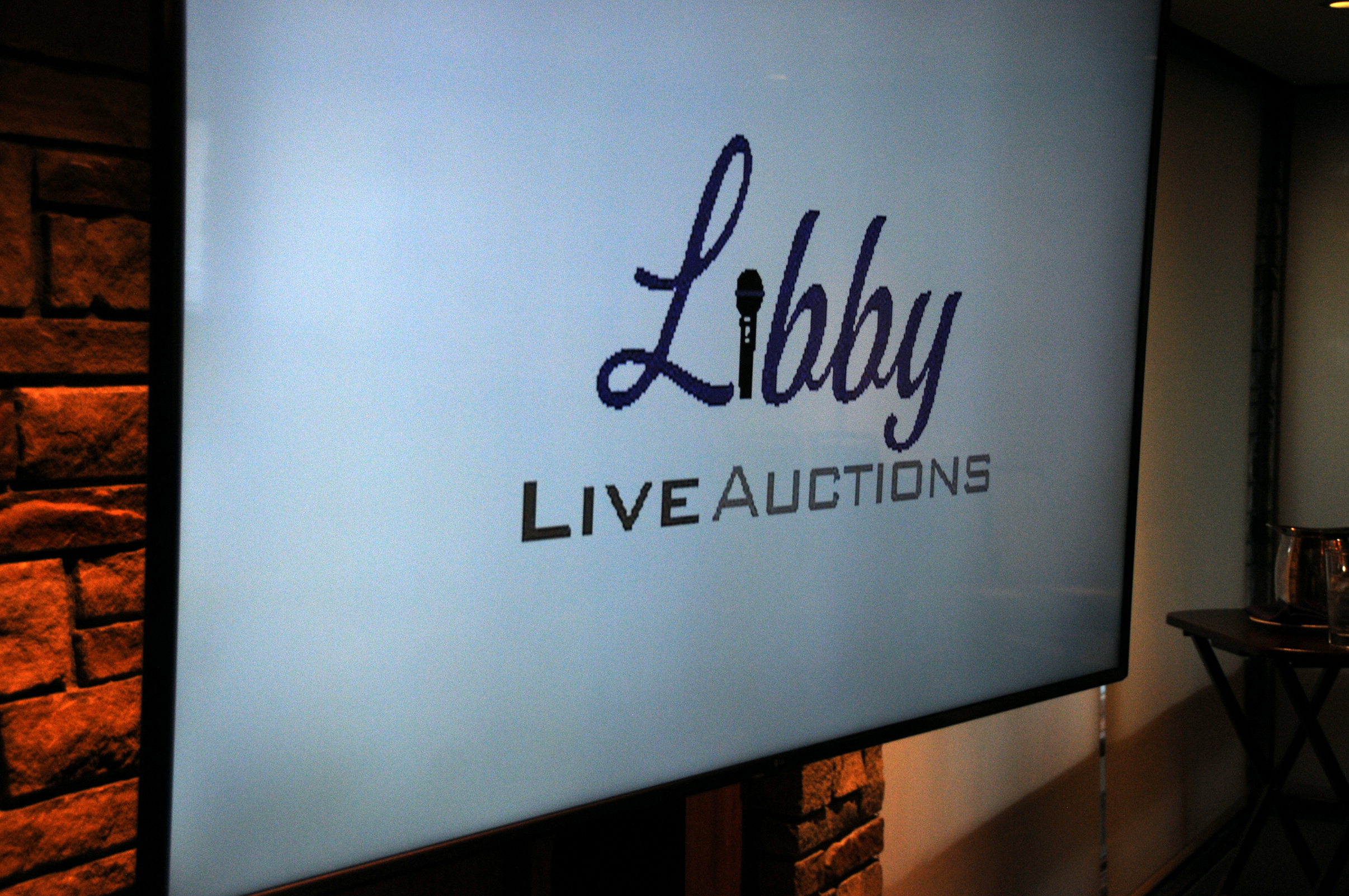 Libby Pollack of Libby Live Auctions provided this year's auction services