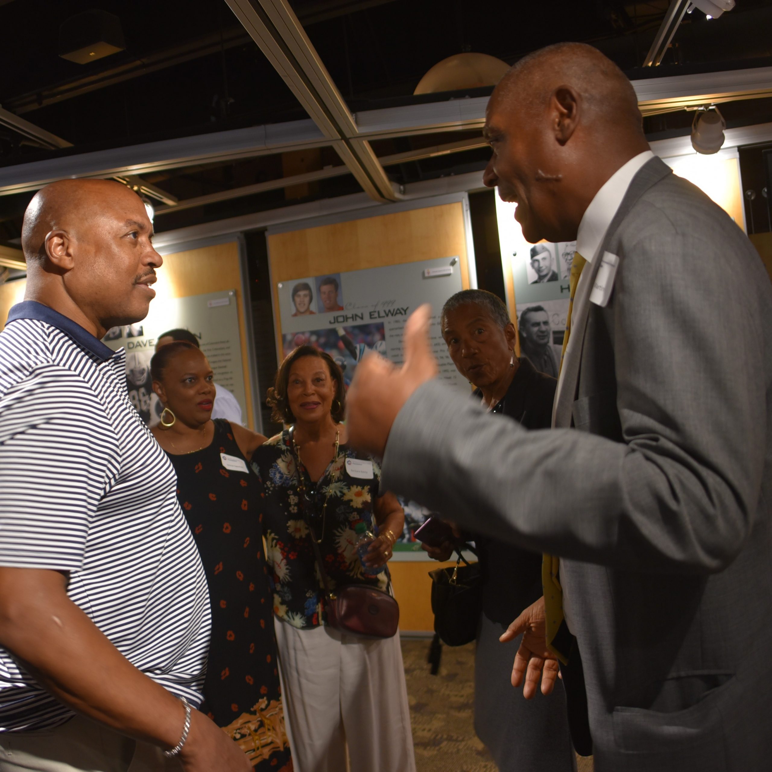 Sam Batey Jr., left, chats with Reginald Martin