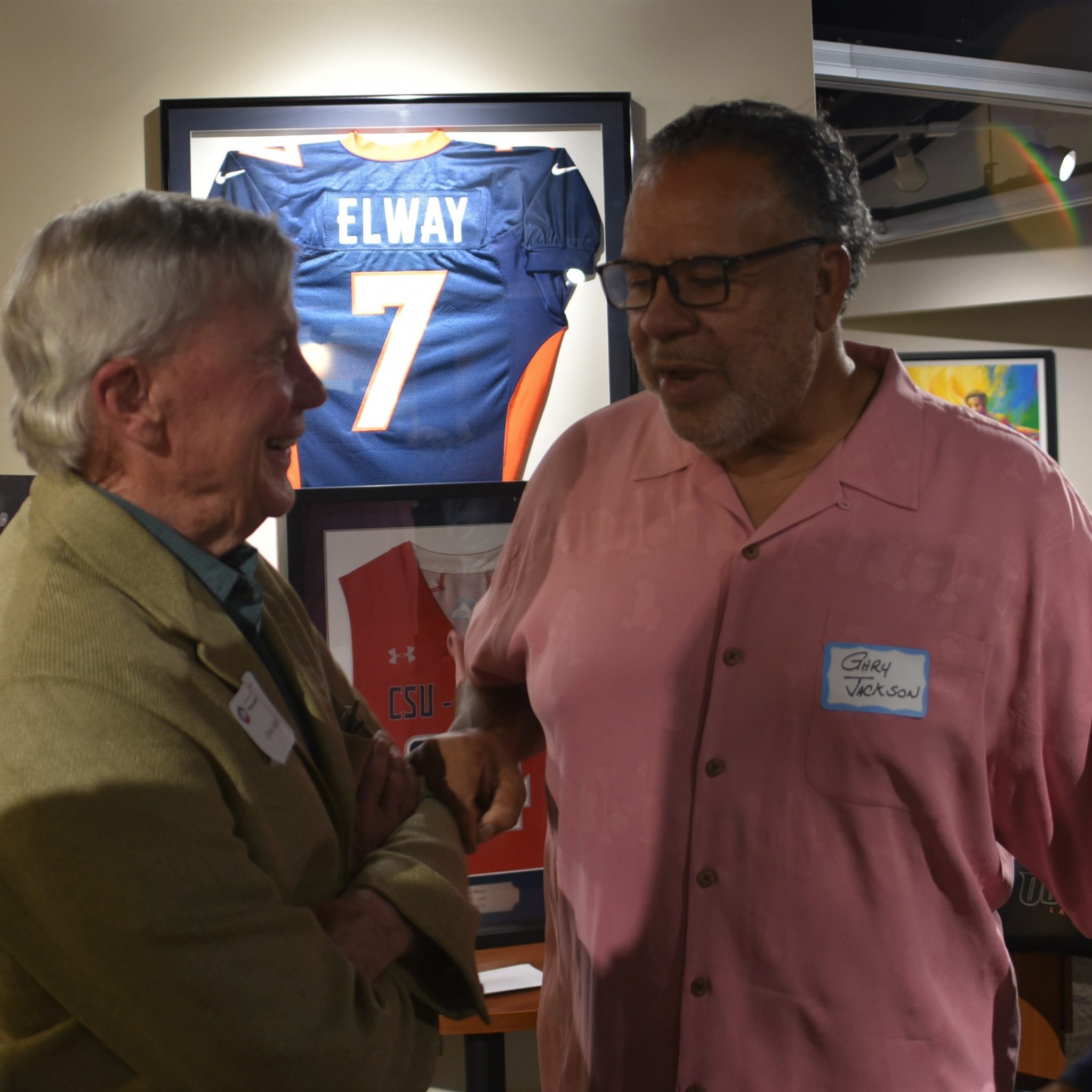 Steve Saunders, left, talks with Matt, Max and Mallery Hammer