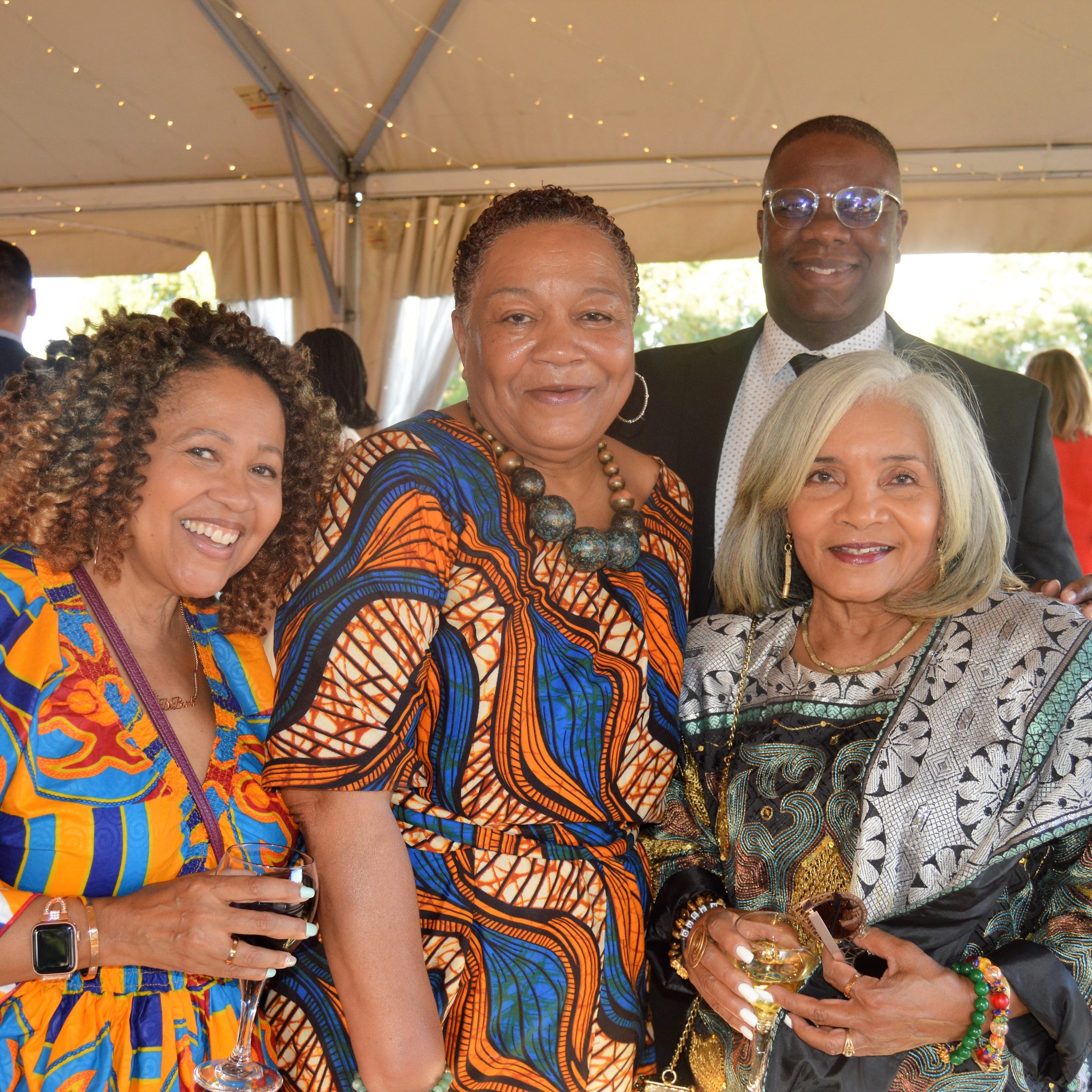Steven Cartwright (left), with LaNeisha Booker and Ianandra Booker