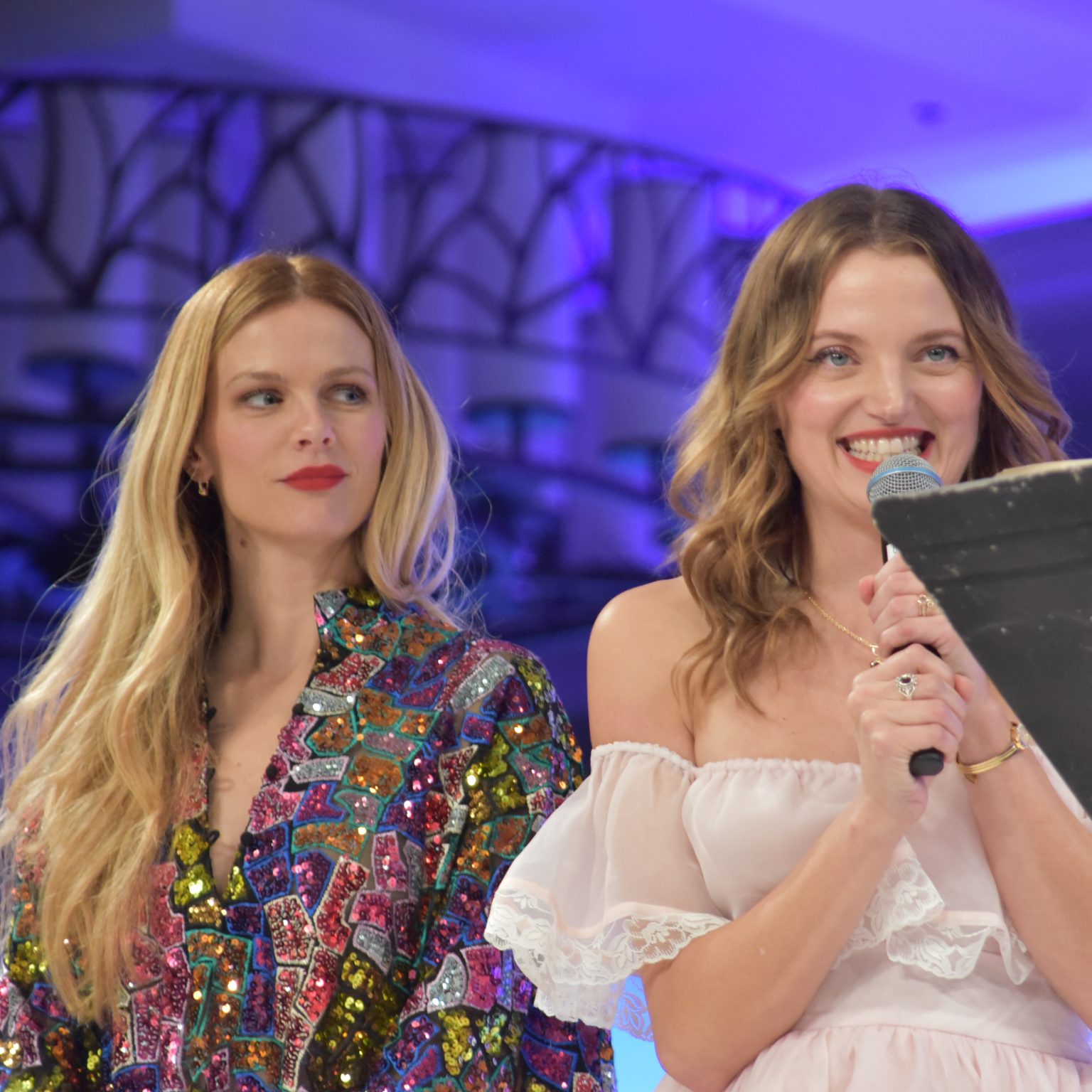 Auctioneer Brent Snyder